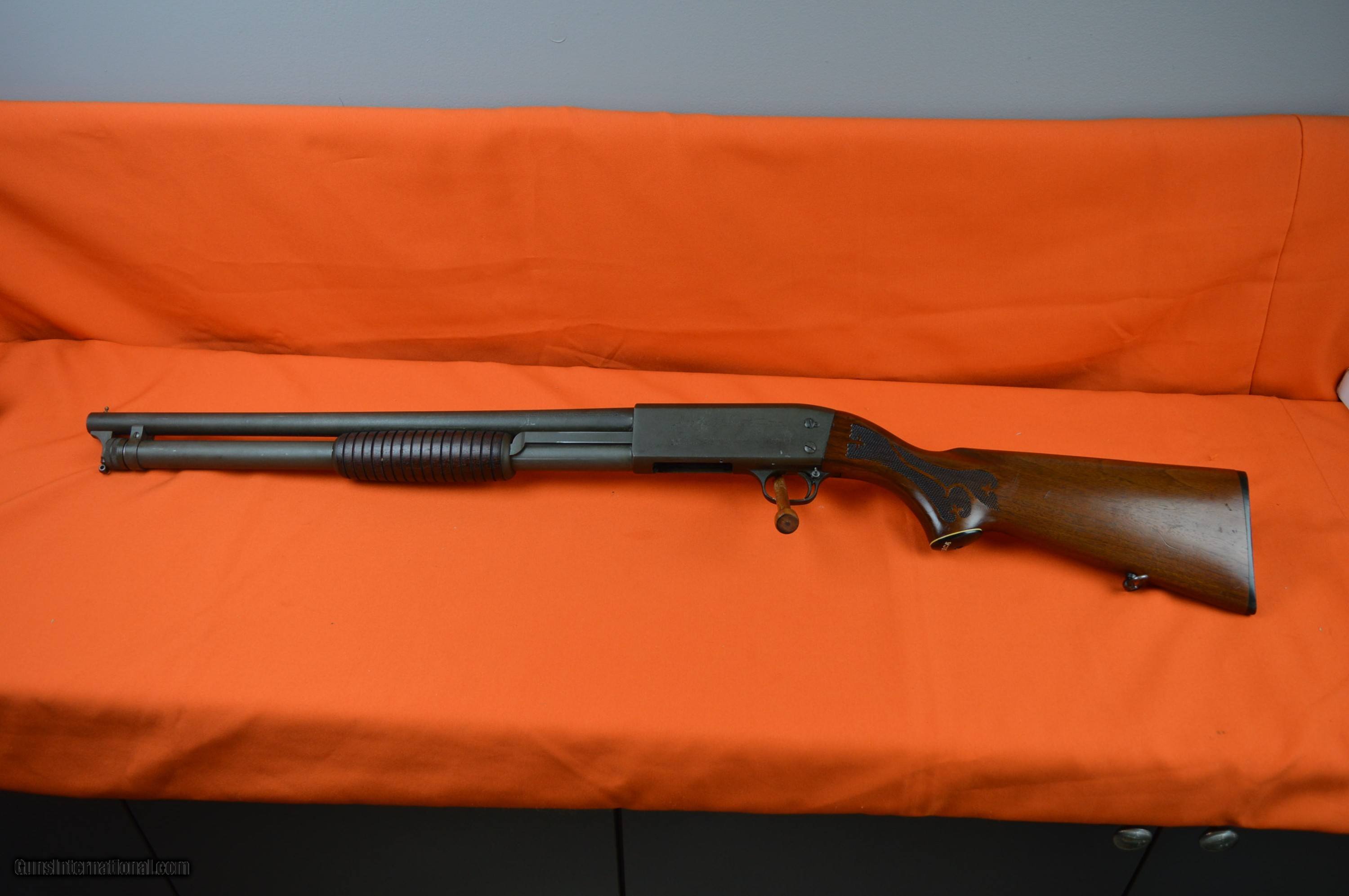 Ithaca Model 37 Featherlight 12ga 20" Cylinder bore Riot or Police ...