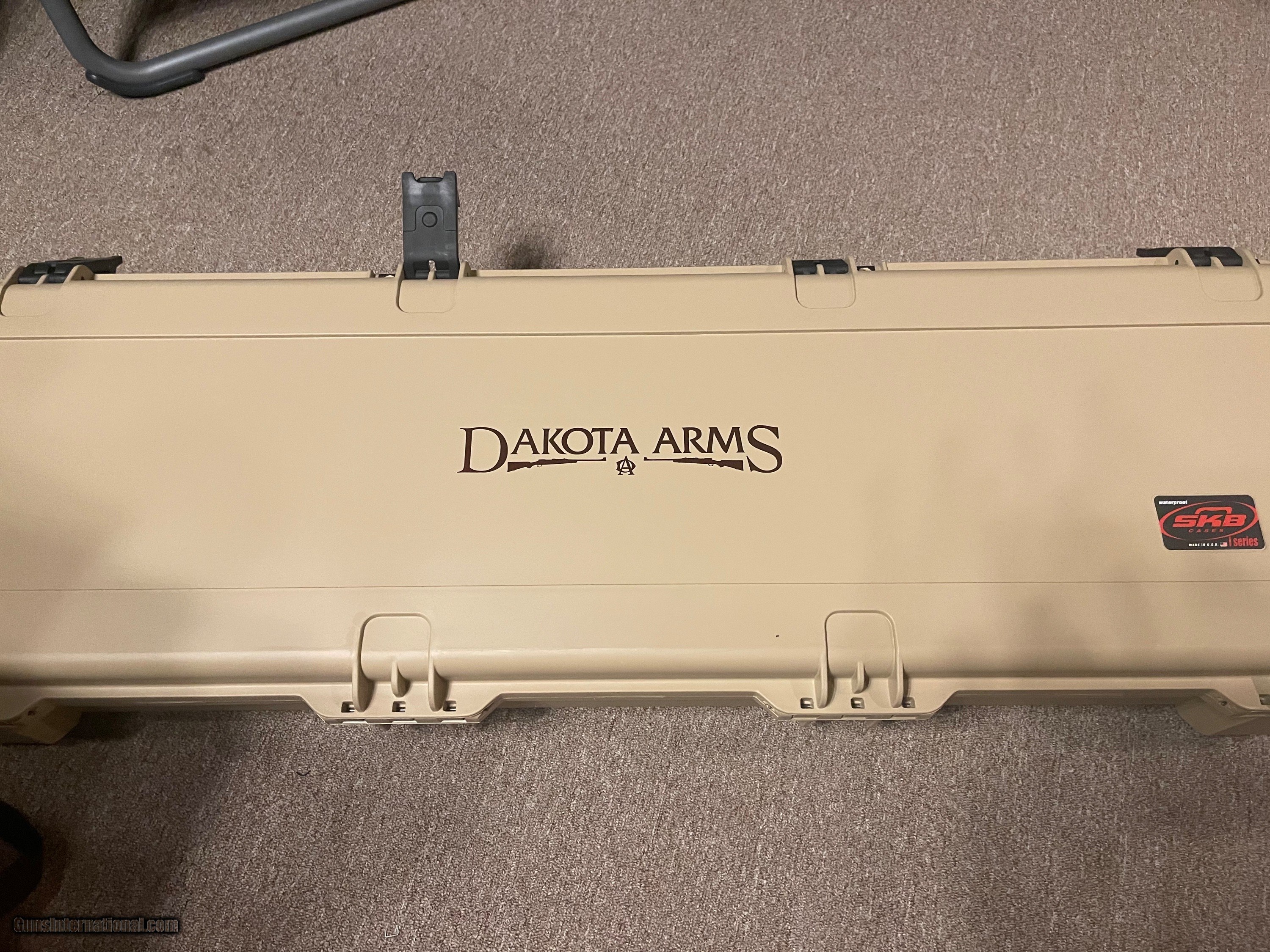 Dakota 76 Custom Deluxe Exhibition Turkish Walnut/Turnbull Color Case ...