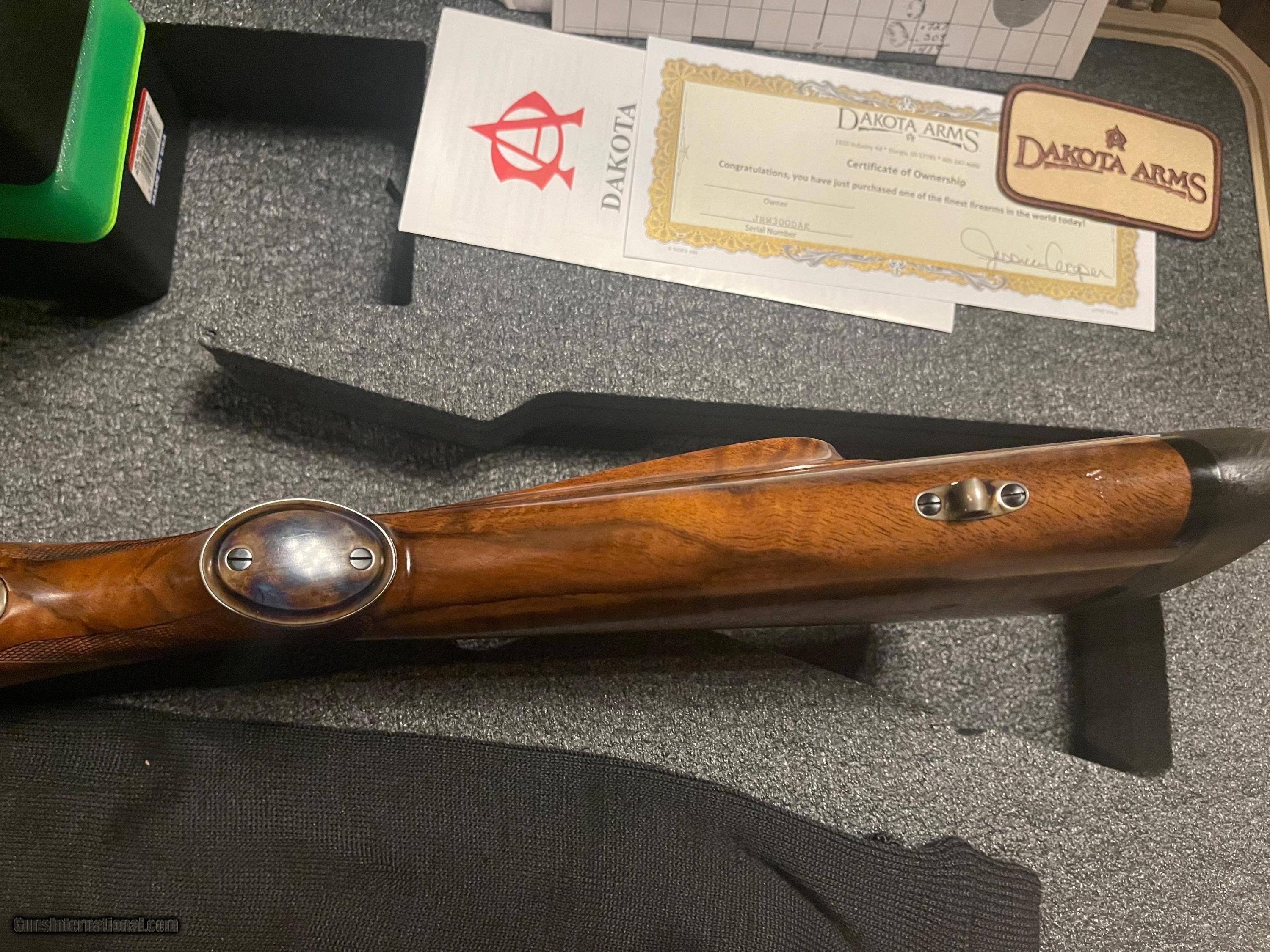 Dakota 76 Custom Deluxe Exhibition Turkish Walnut/Turnbull Color Case ...