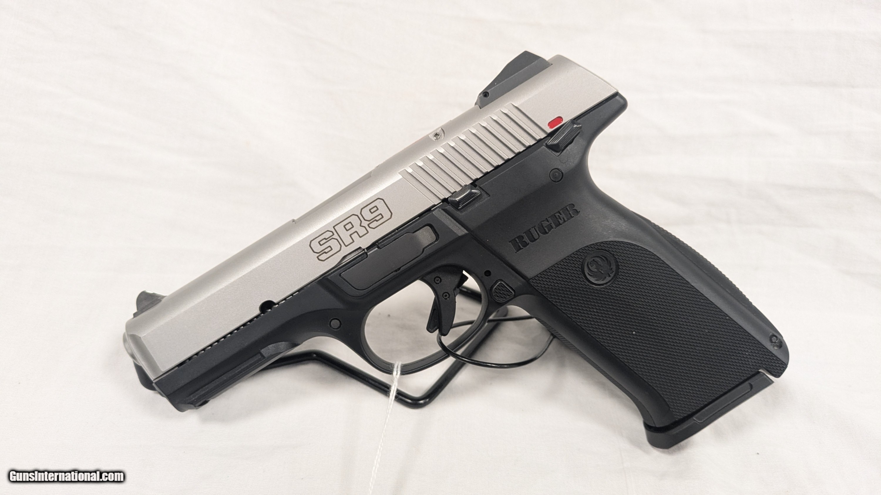 USED RUGER SR9 9MM