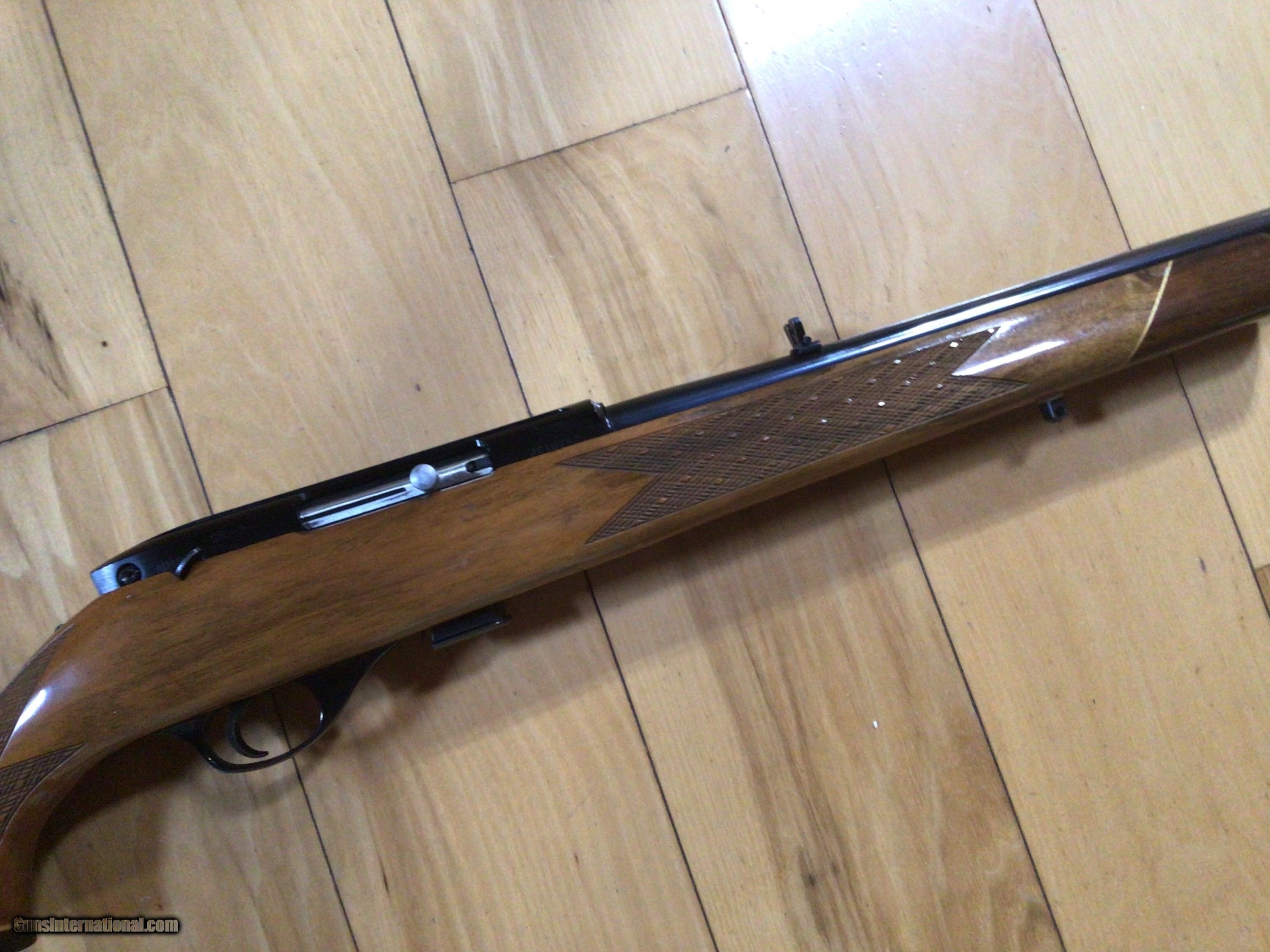 WEATHERBY XII 22LR. BLOND WOOD, COMES IN THE BOX WITH OWNERS MANUAL ...