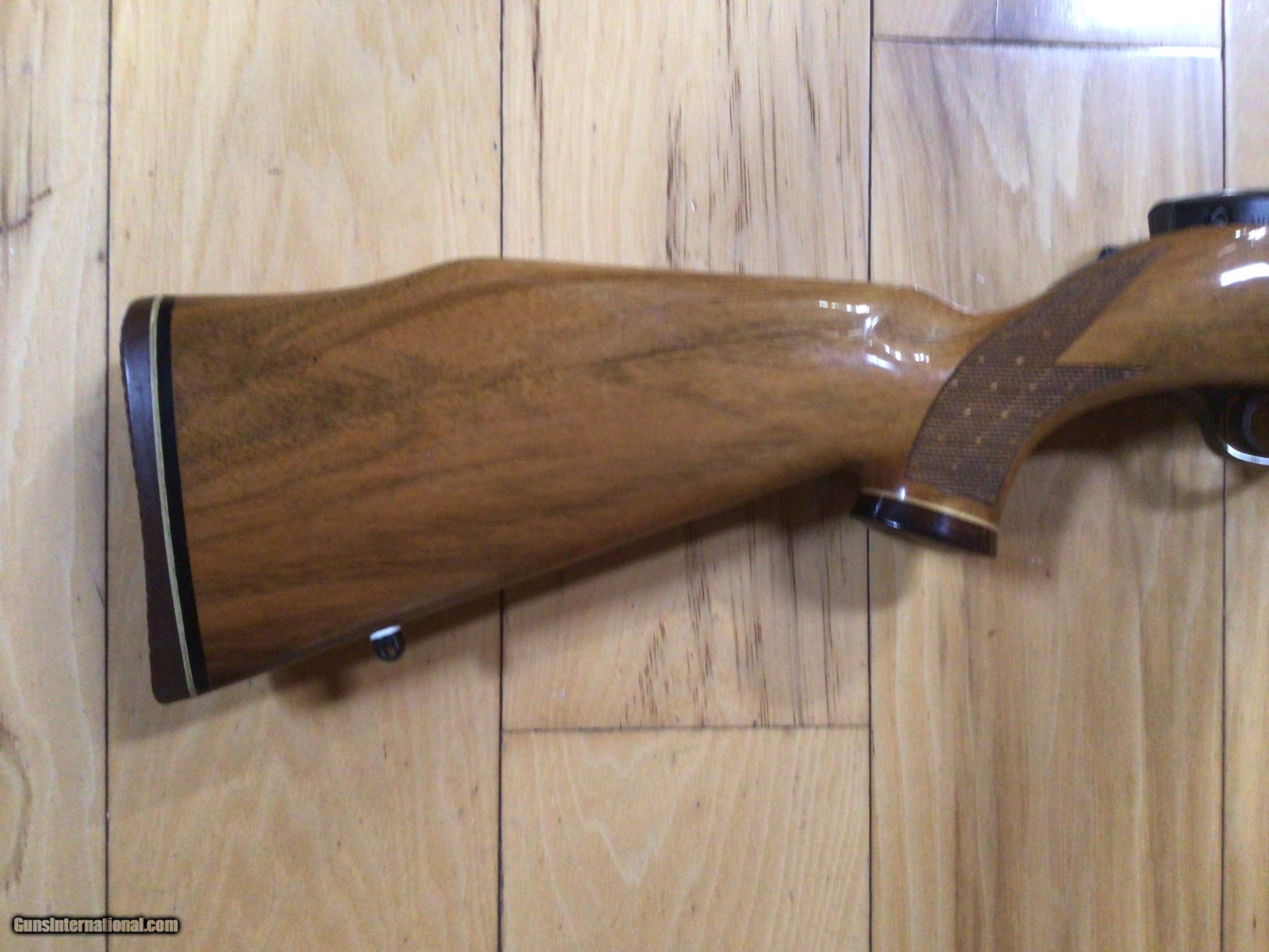 WEATHERBY XII 22LR. BLOND WOOD, COMES IN THE BOX WITH OWNERS MANUAL ...