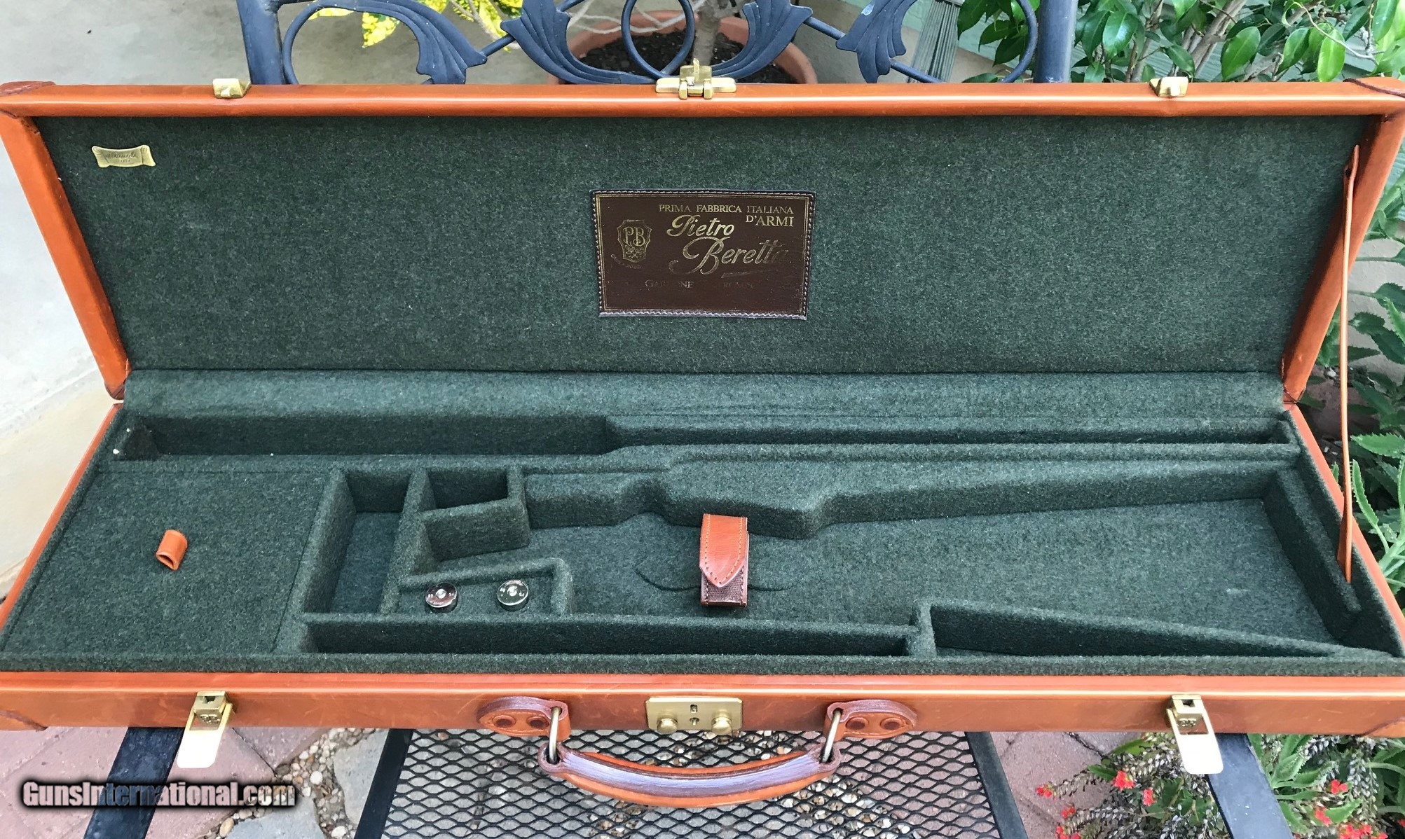 Nizzoli Beretta Premium Leather O U Shotgun Case
