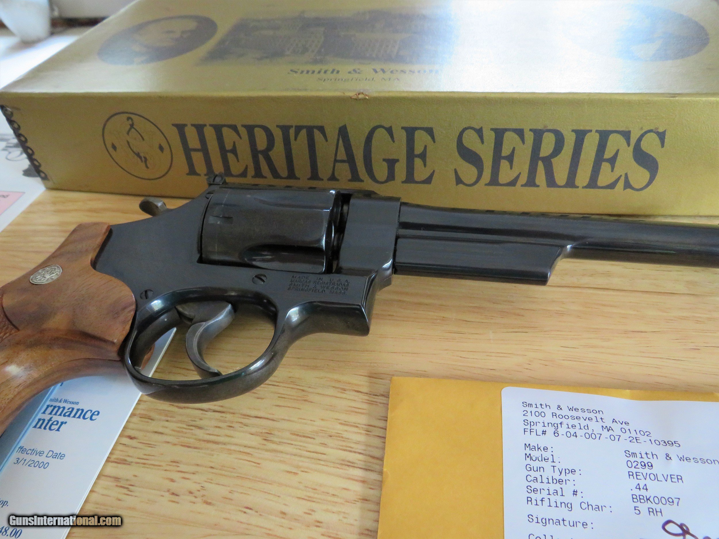 Smith & Wesson Model 29 Heritage Series - Lew Horton