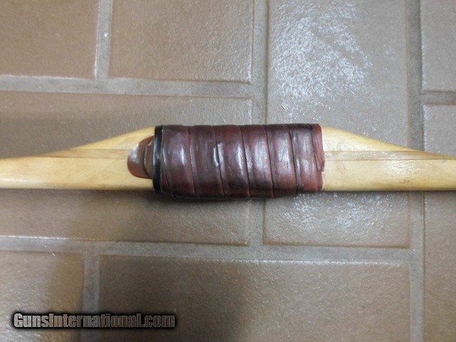 Archery- Vintage Wood Long Bow