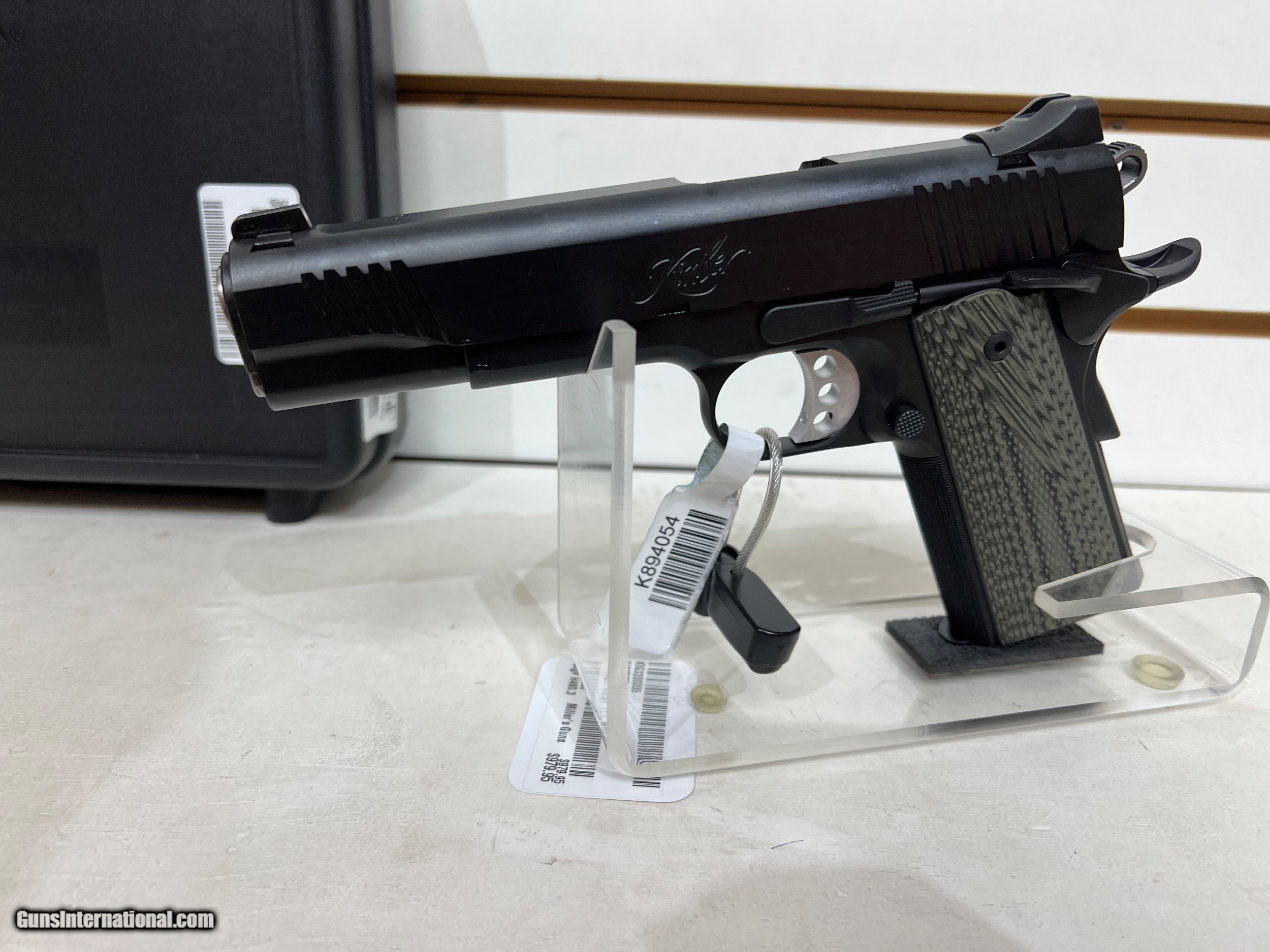 new Kimber 1911 Custom 45 ACP 3200335 5" bbl 45 acp 1 magazine lock hard plastic case new in box ...