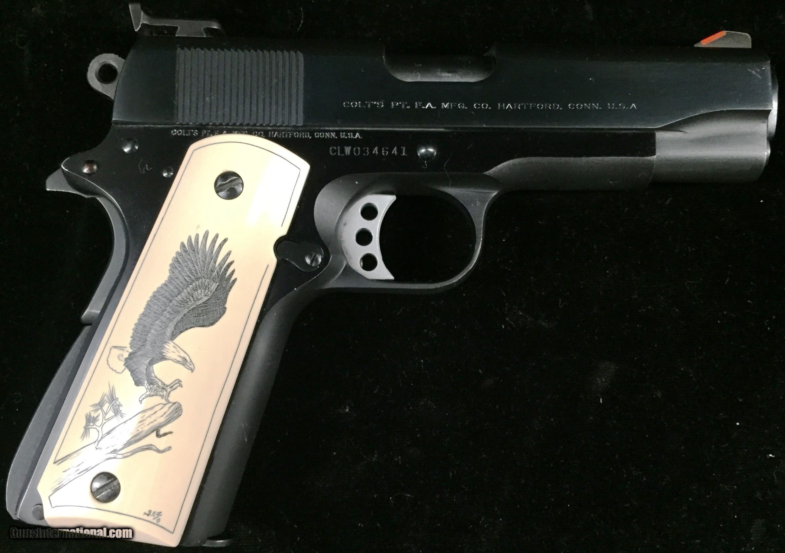 Colt 1911 Lightweight Commander