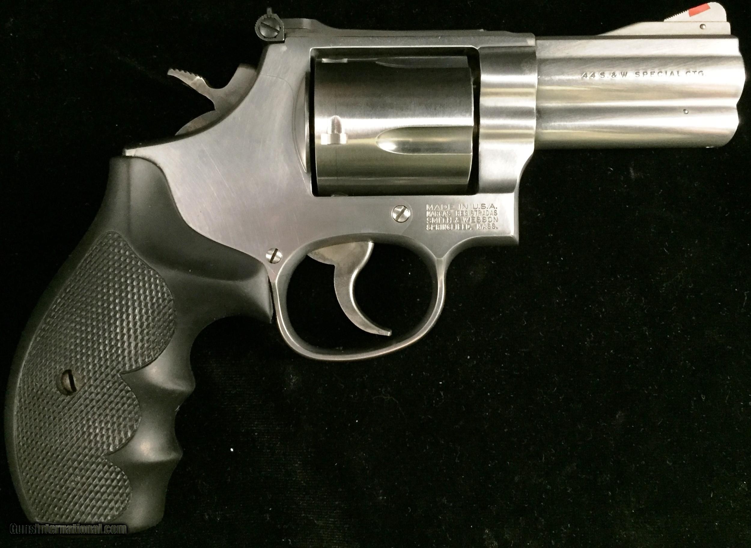 Smith & Wesson 696-1 .44 Special