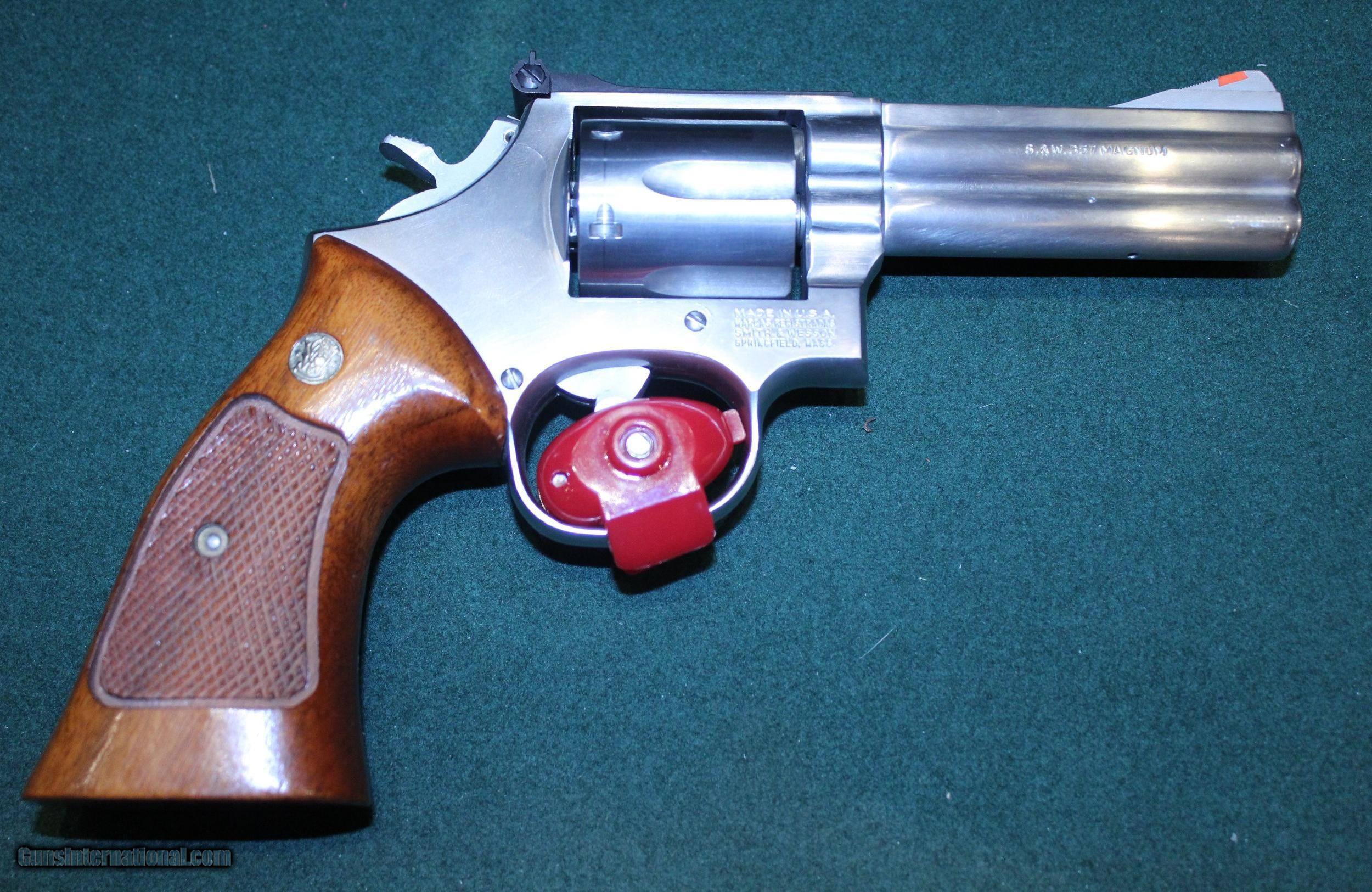 Smith & Wesson Model 686