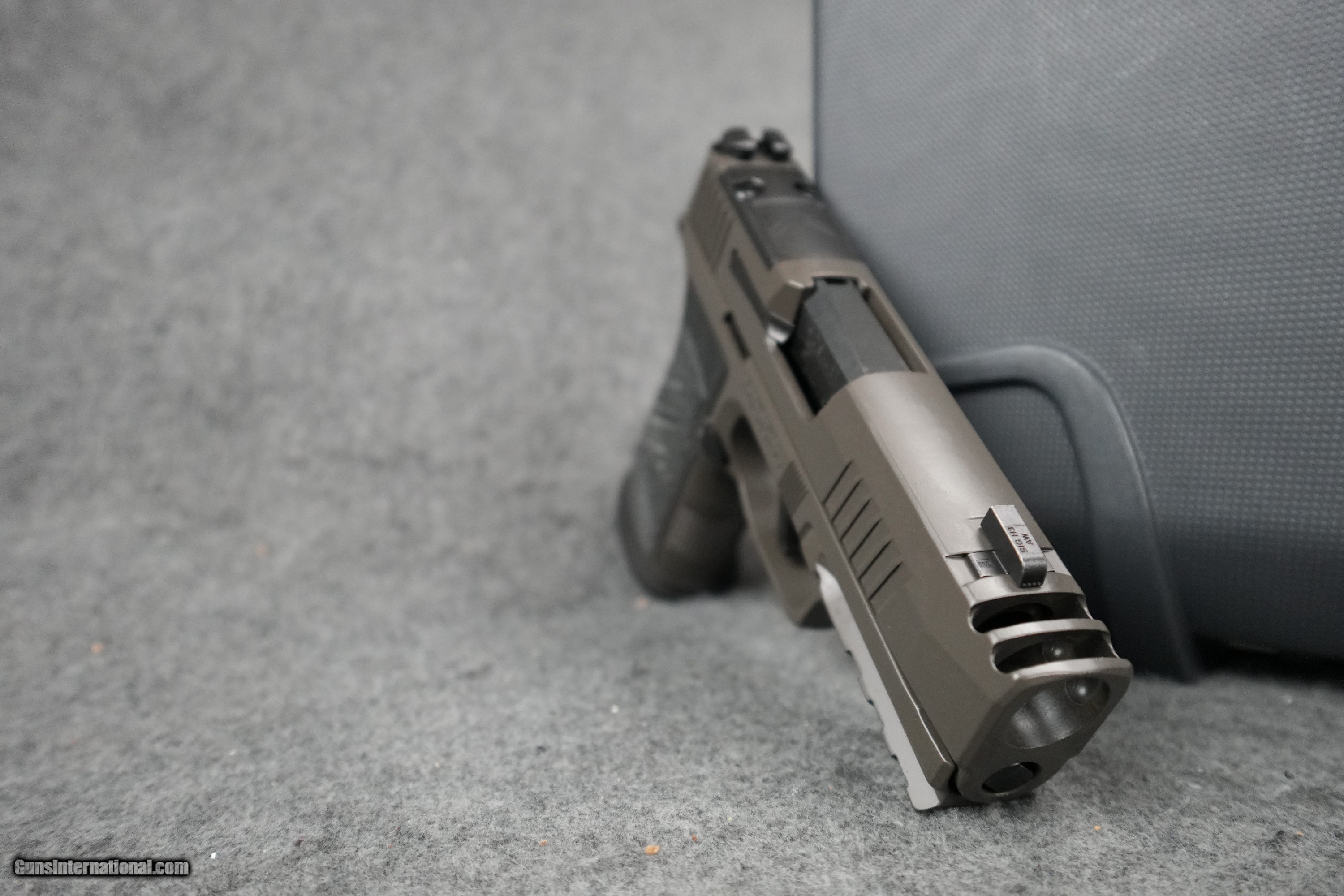 ***BNIB*** SIG SAUER P365 AXG LEGION 9MM