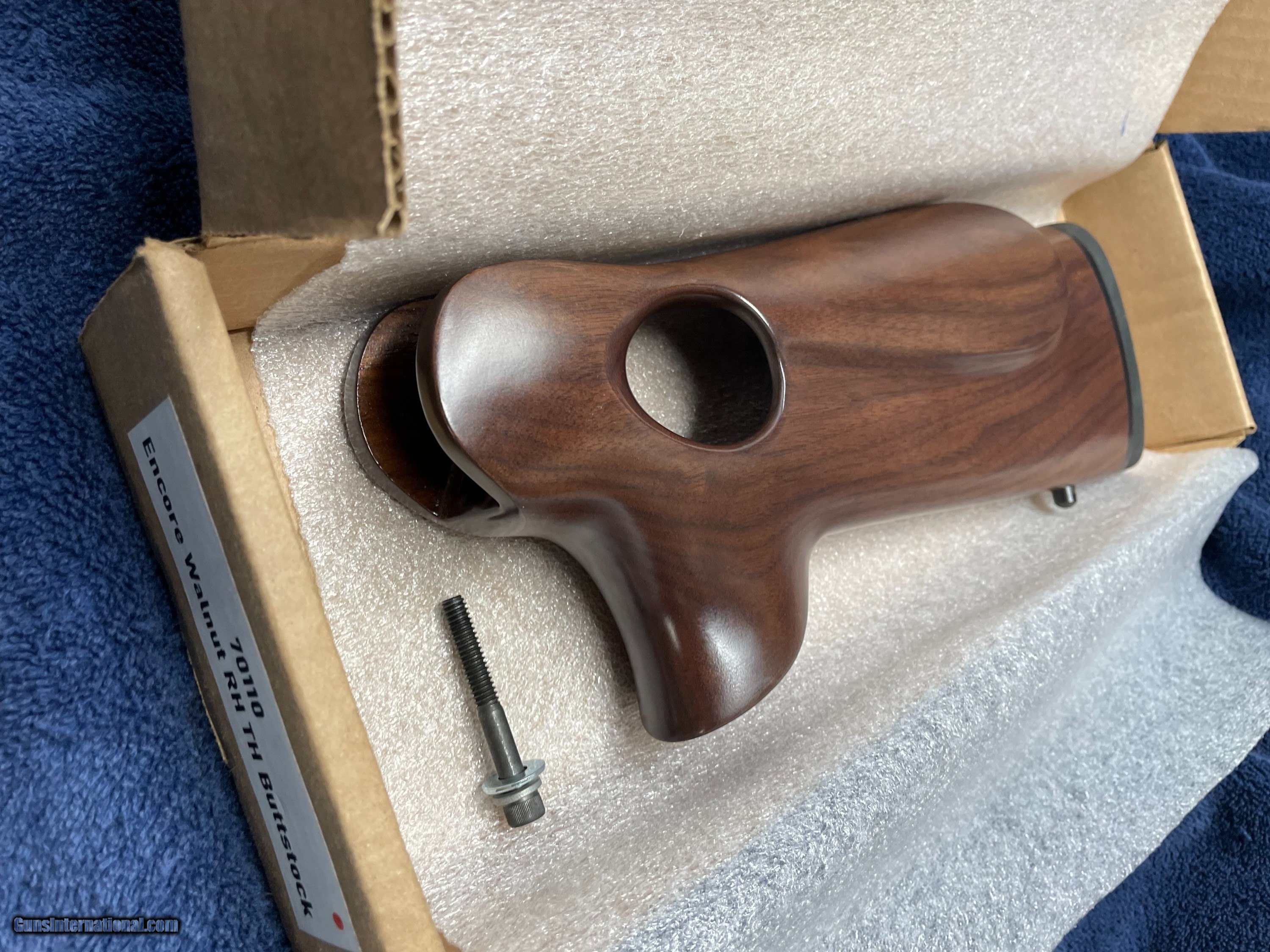 Encore/ProHunter Solid Walnut RH Thumbhole Muzzleloader Stock