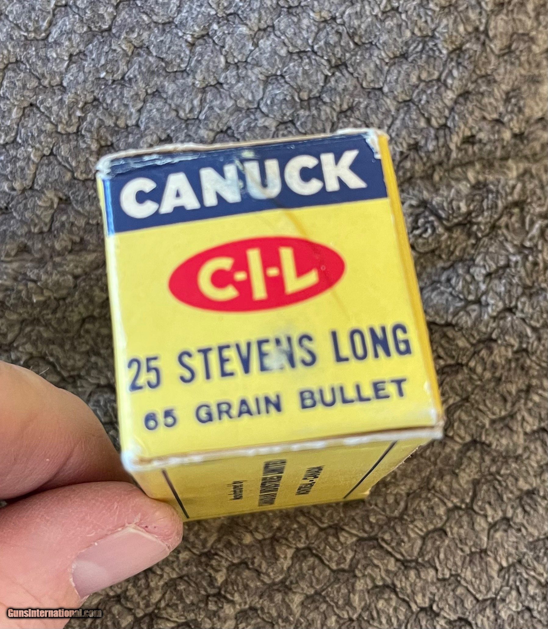1 Vintage box of 50 rounds CANUCK 25 Rimfire .25 Stevens Long discontinued
