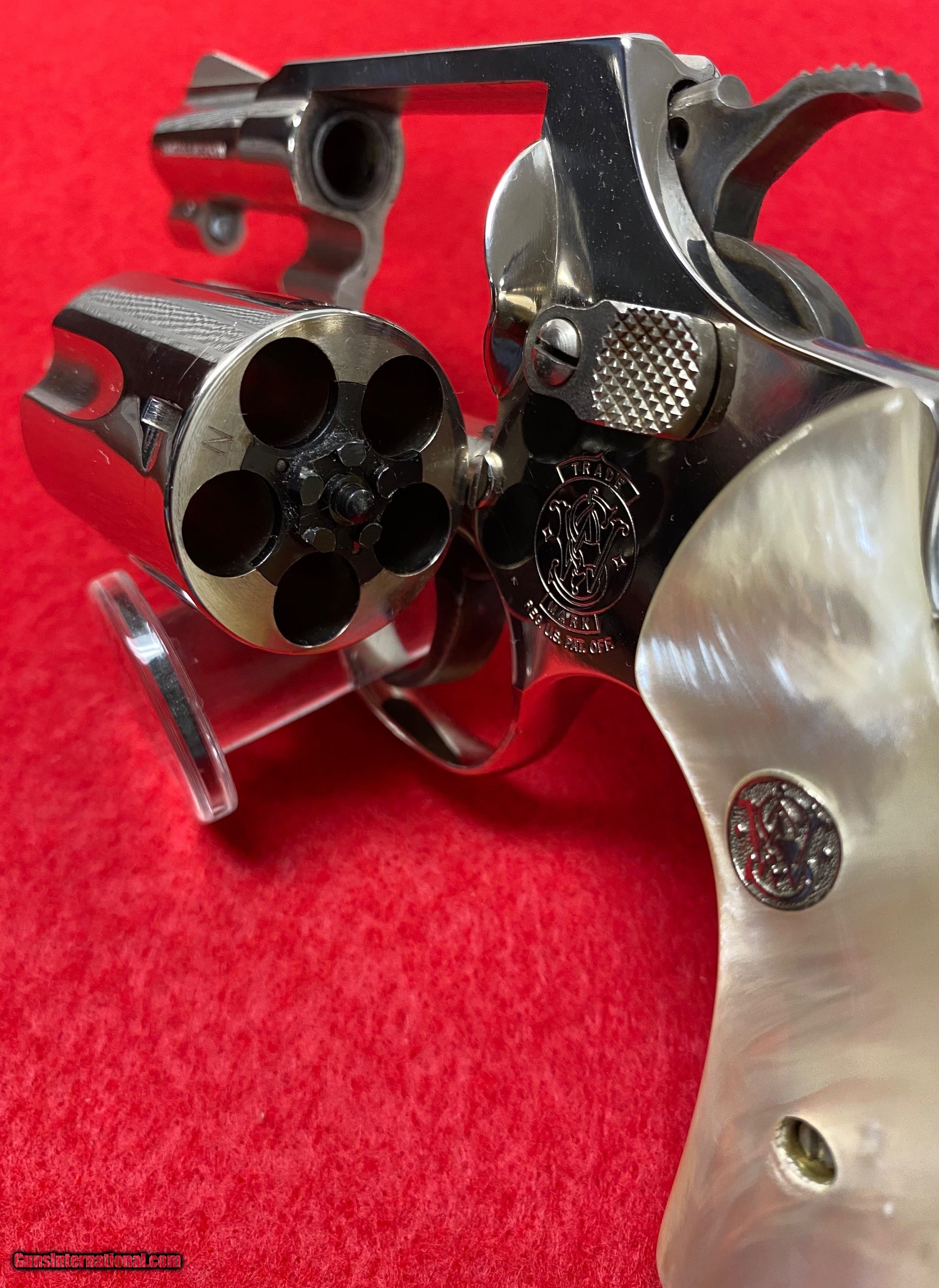 Vintage S&W Model 36 Chiefs Special .38 Special Beautiful Nickel Finish