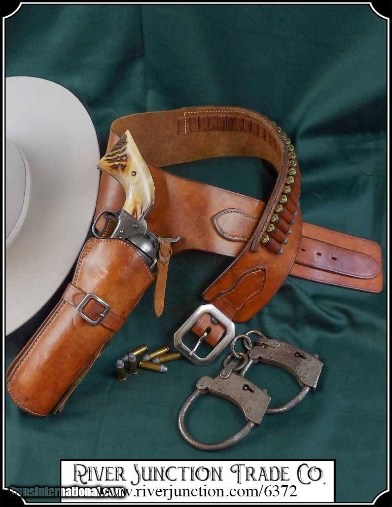 Holster - Vintage John Bianchi #1898H rig. Matt Dillan and GUNSMOKE