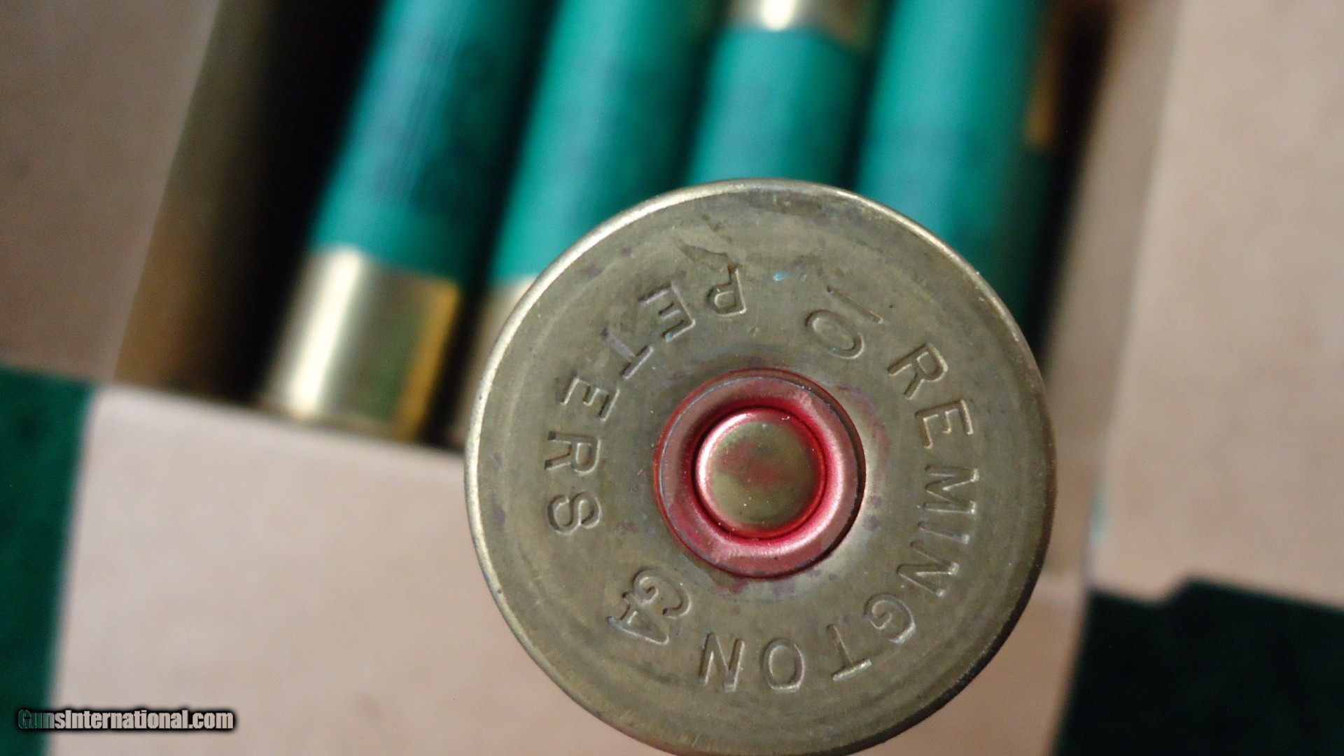 FULL BOX OF REMINGTON NITRO-STEEL MAGNUM 3-1/2 INCH 10 GAUGE SHELLS