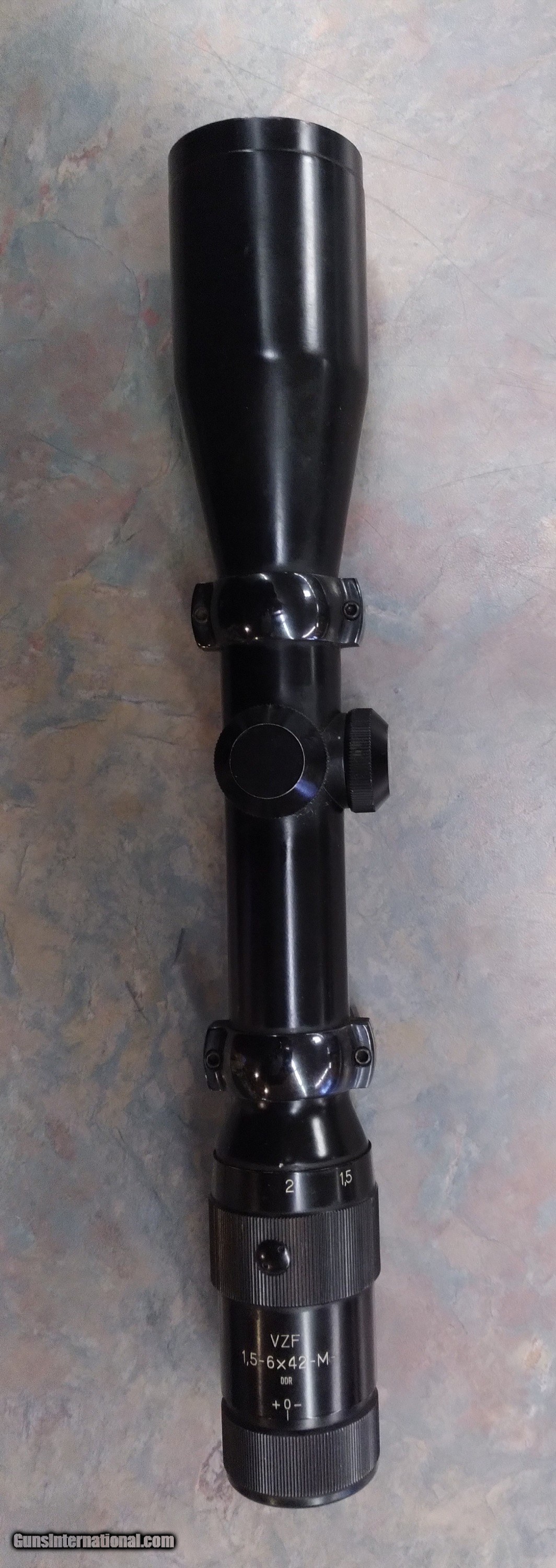 CARL ZEISS JENA 1.5 - 6 x 42 rifle scope - European post reticle