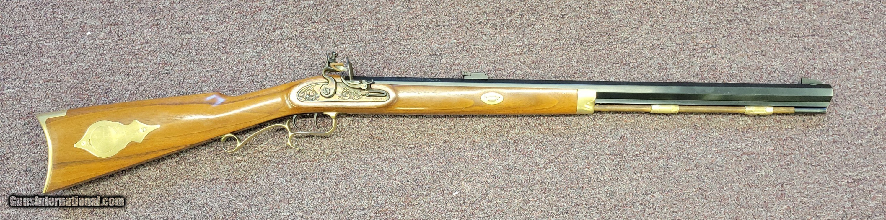 Thompson Center Hawken 50 caliber flintlock - unfired!