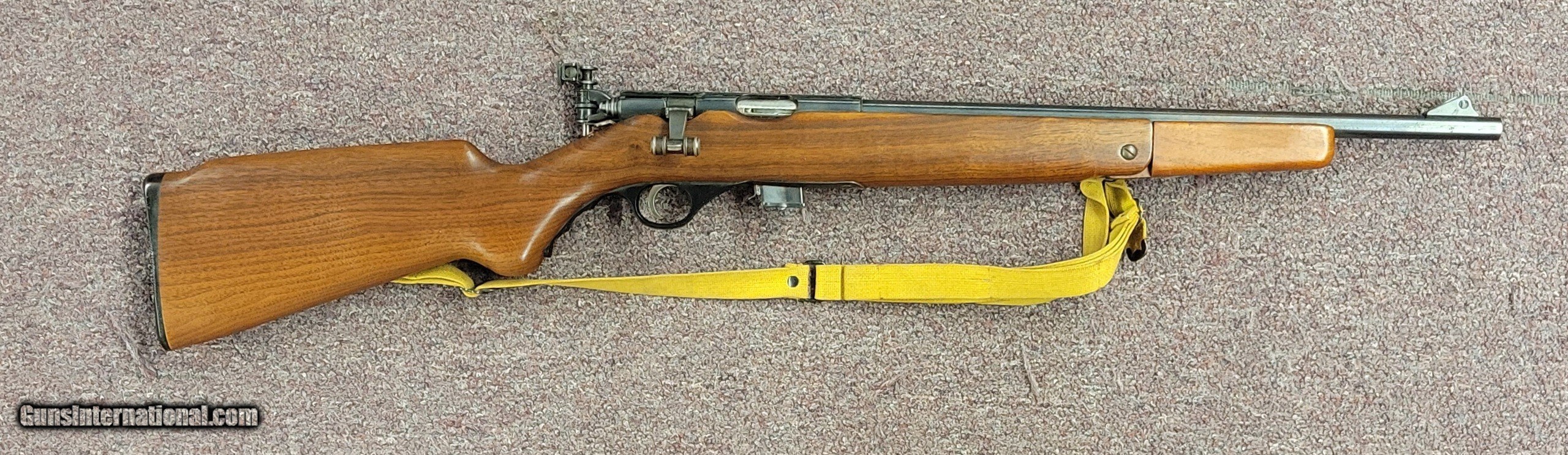 Mossberg 142-A bolt action .22 LR Unusual