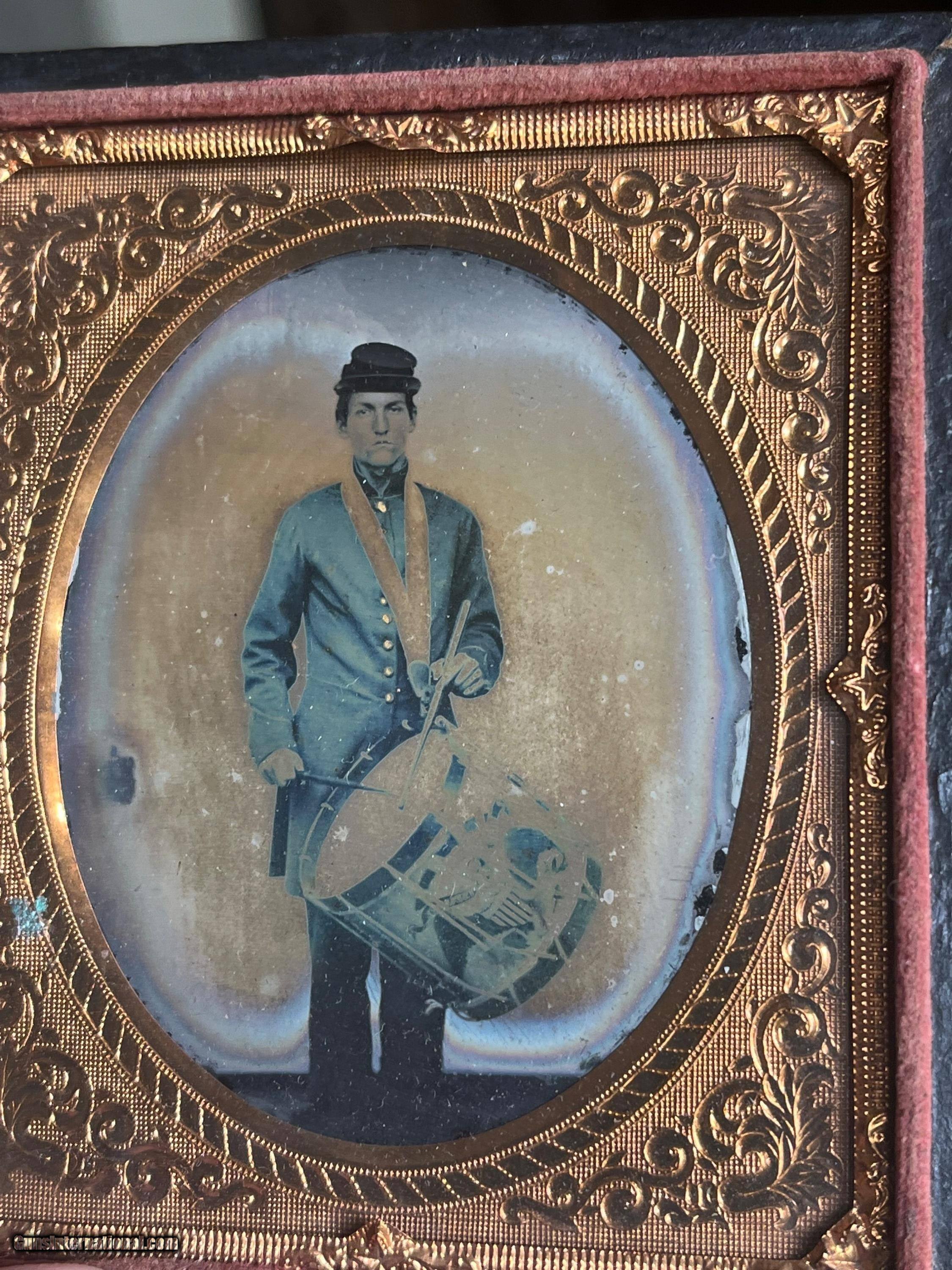 Rare 1/6 plate US Civil War Drummer with eagle drum Ambrotype