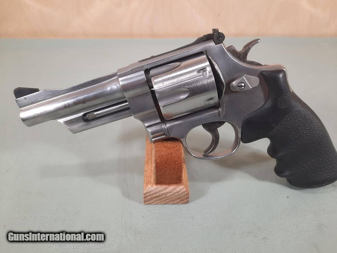 Smith and Wesson Model 657 41 Magnum