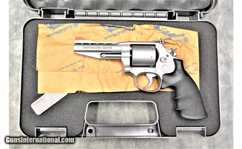Smith & Wesson ~ 686-6 Performance Center ~ .357 Magnum