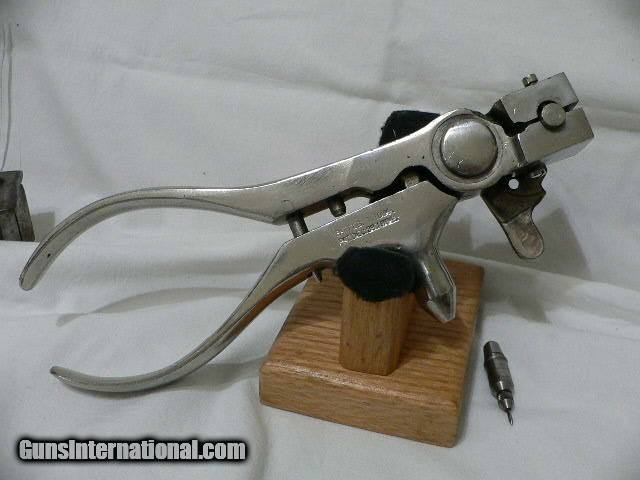 Ideal Reloading Tools No 8 In 38 Long Colt Hollow Base Bullet Mould In