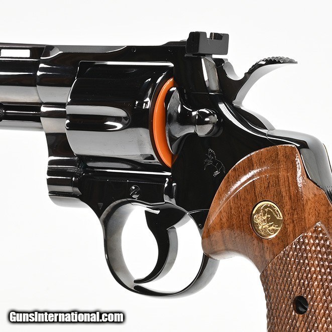 Colt Python .357 Mag. 6 Inch Blue. Like New Condition. DOM 1986