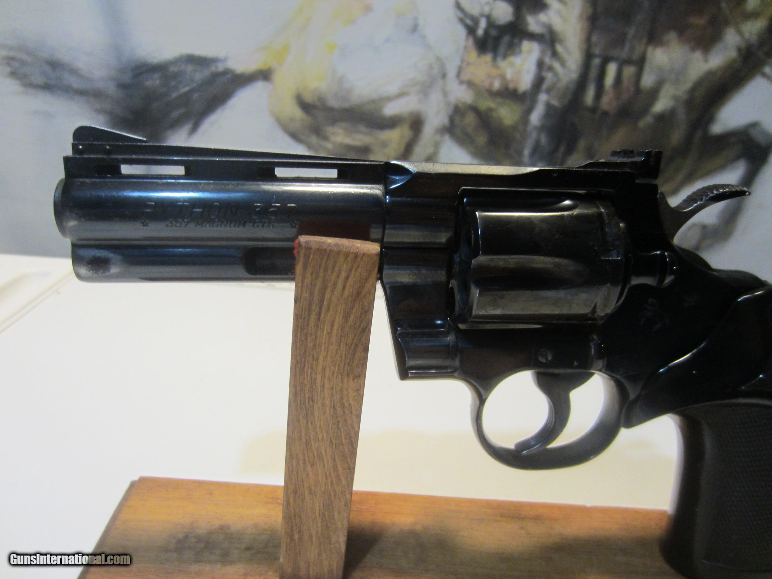 COLT PYTHON BLUE 4" 357 MAG