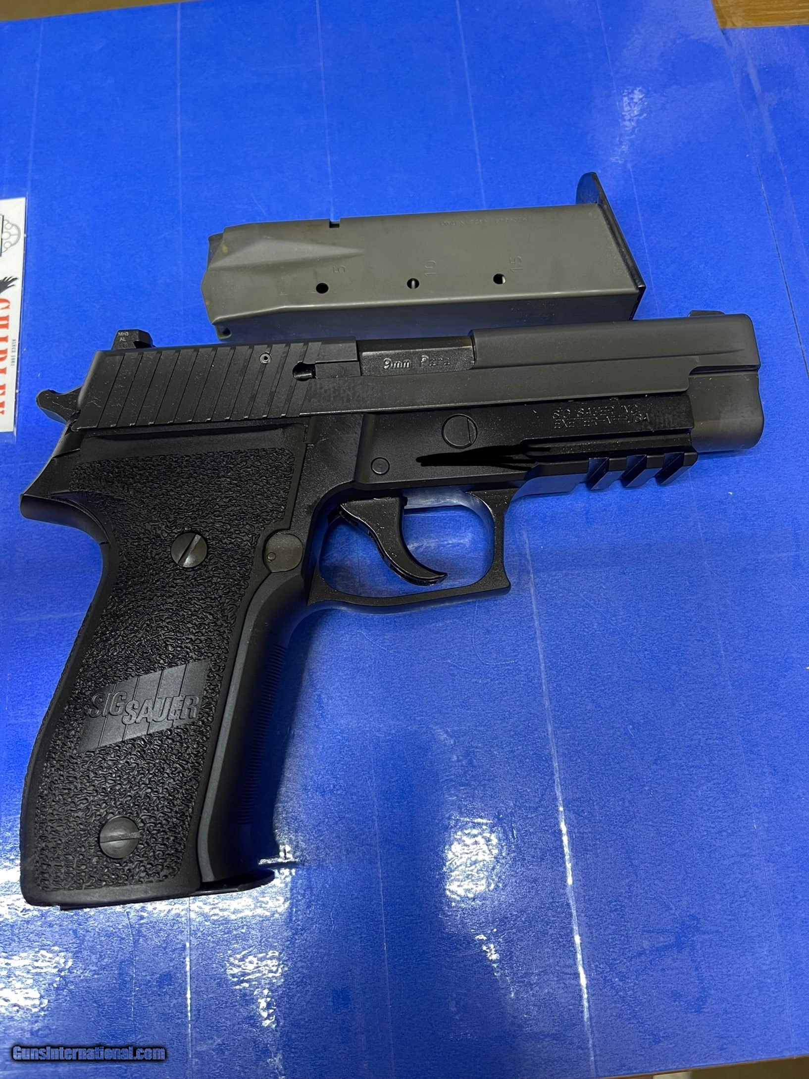 SIG SAUER P 226 P226 MK-25 U.S. Navy SEALs 15 ROUNDS