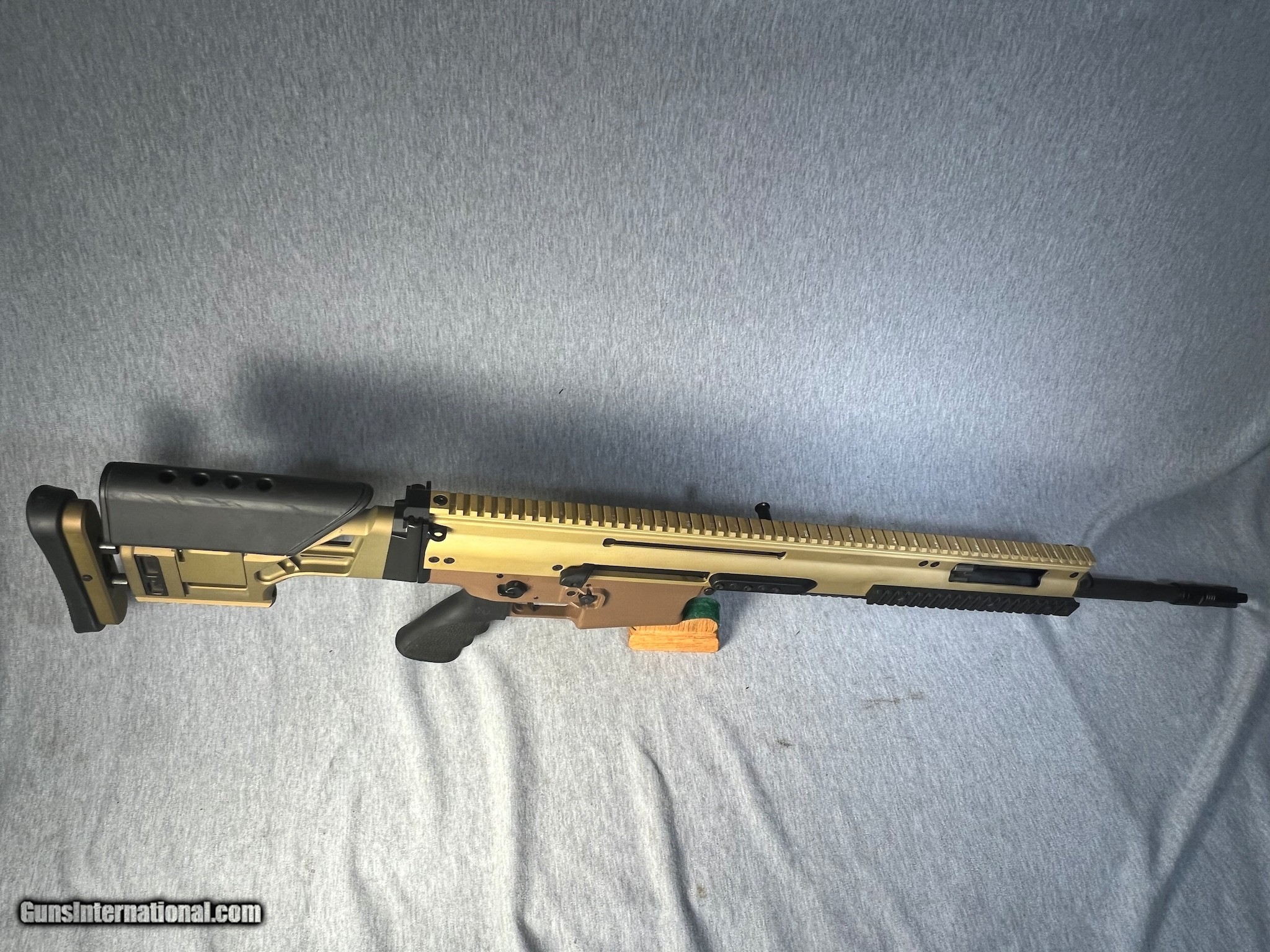 FN SCAR 20S