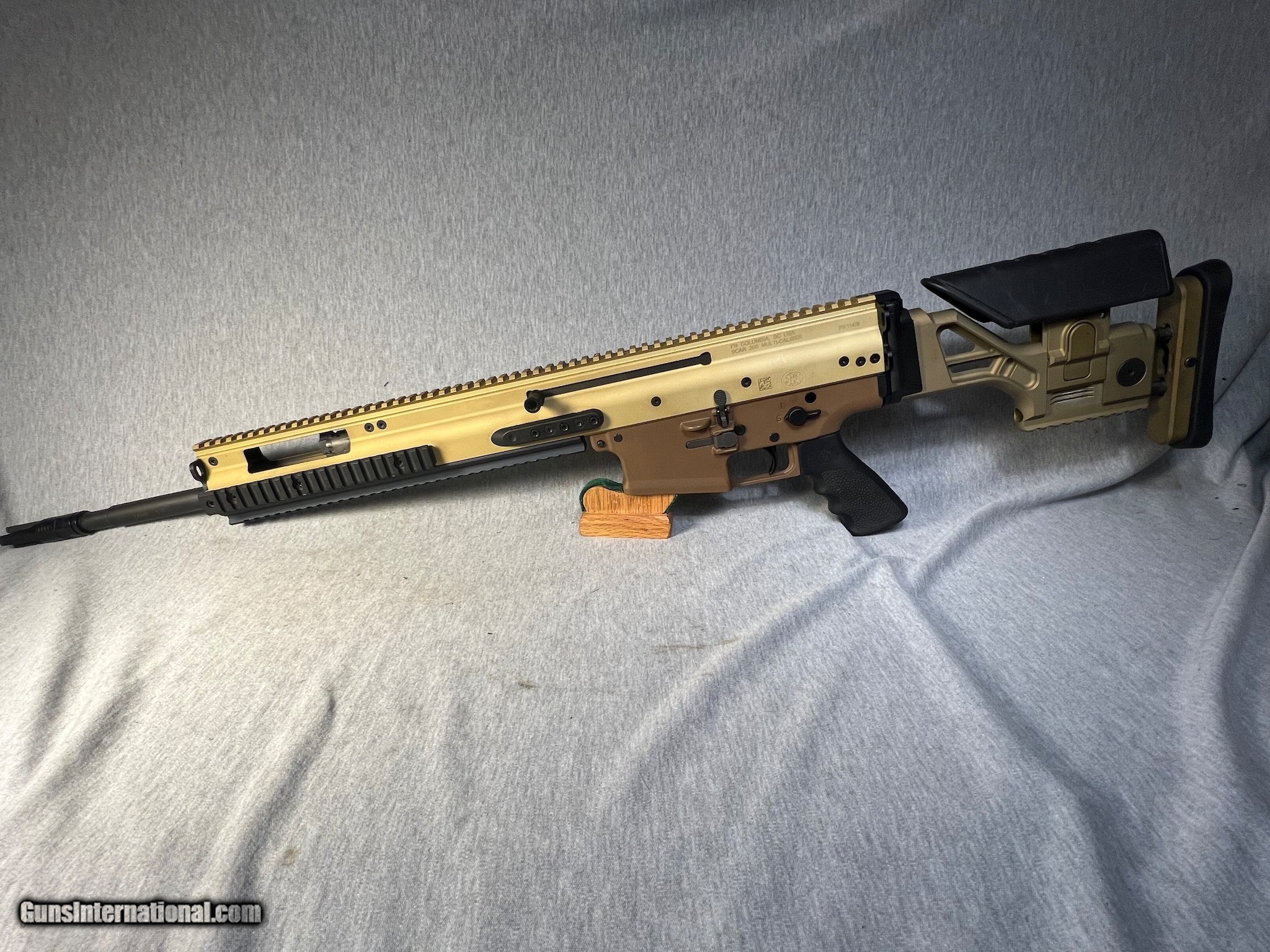 FN SCAR 20S