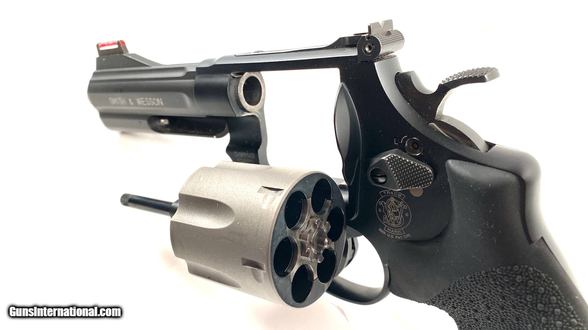 SMITH & WESSON 329 AIRLITE PD