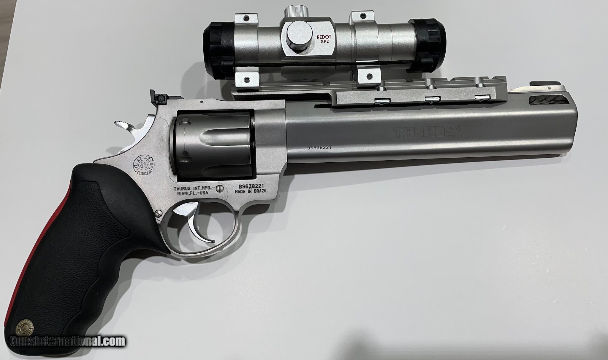 TAURUS 444 RAGING BULL