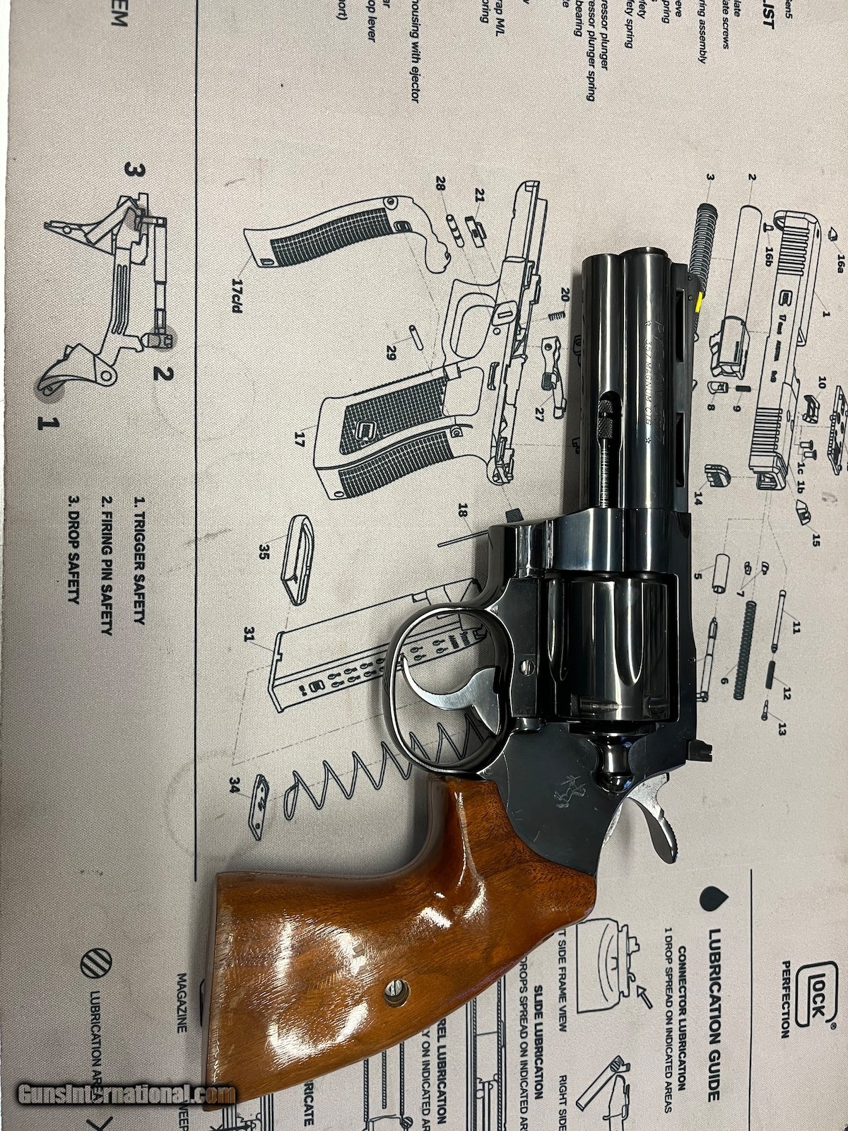 COLT COLT PYTHON 357 MAG/ 38 SPCL 4.25