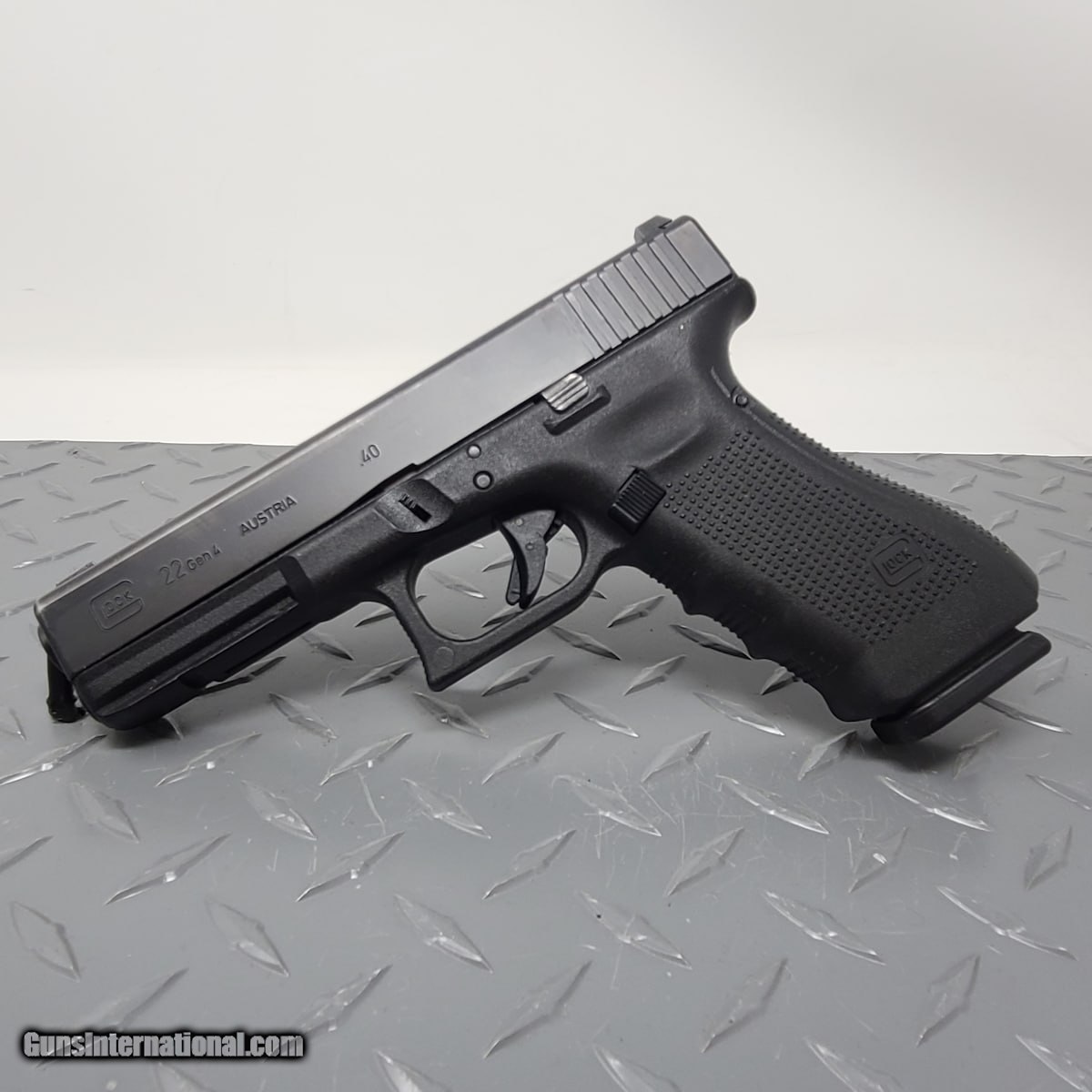 GLOCK 22 G22 GEN 4 .40 (Night Sights) POLICE TRADE IN