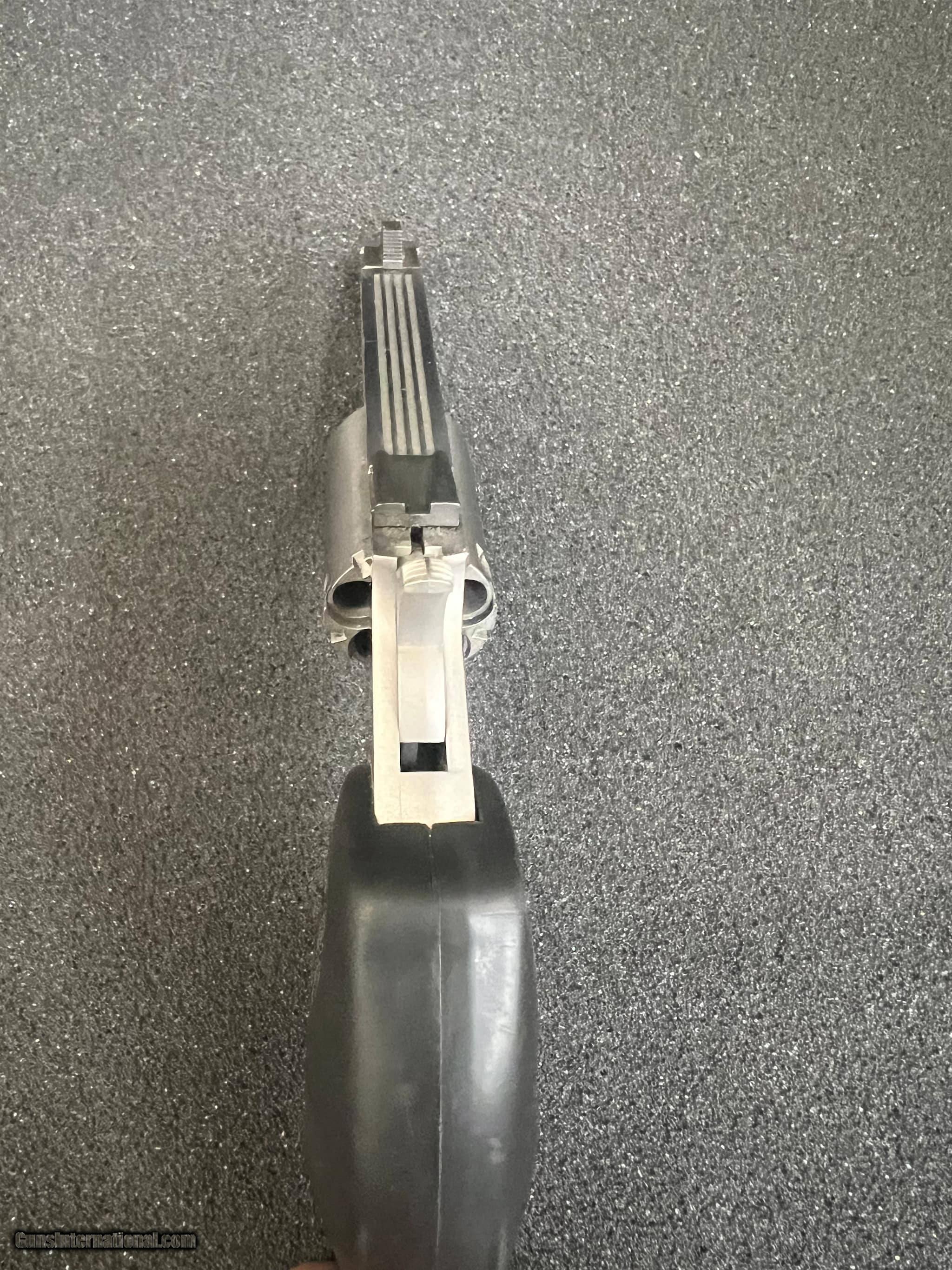 NORTH AMERICAN ARMS BLACK WIDOW