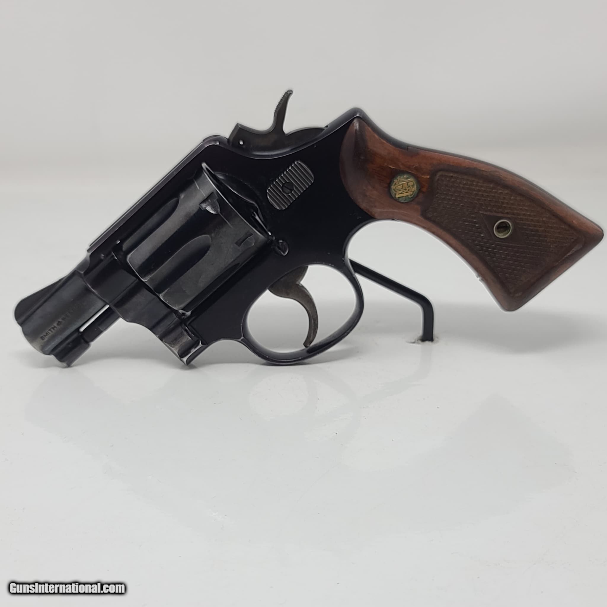 SMITH & WESSON 12-2 AIRWEIGHT
