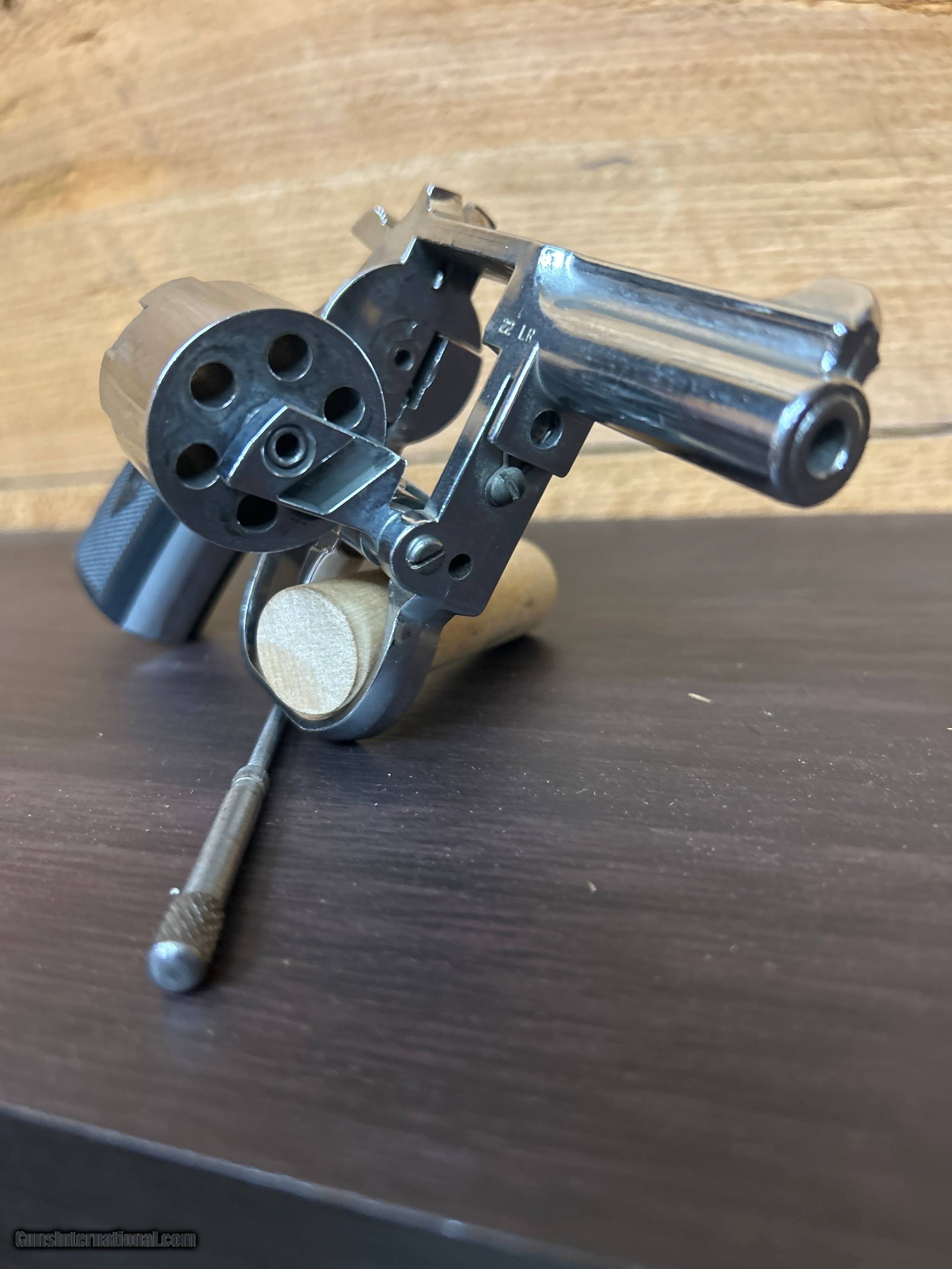 CLERKE PRODUCTS clerke 1st