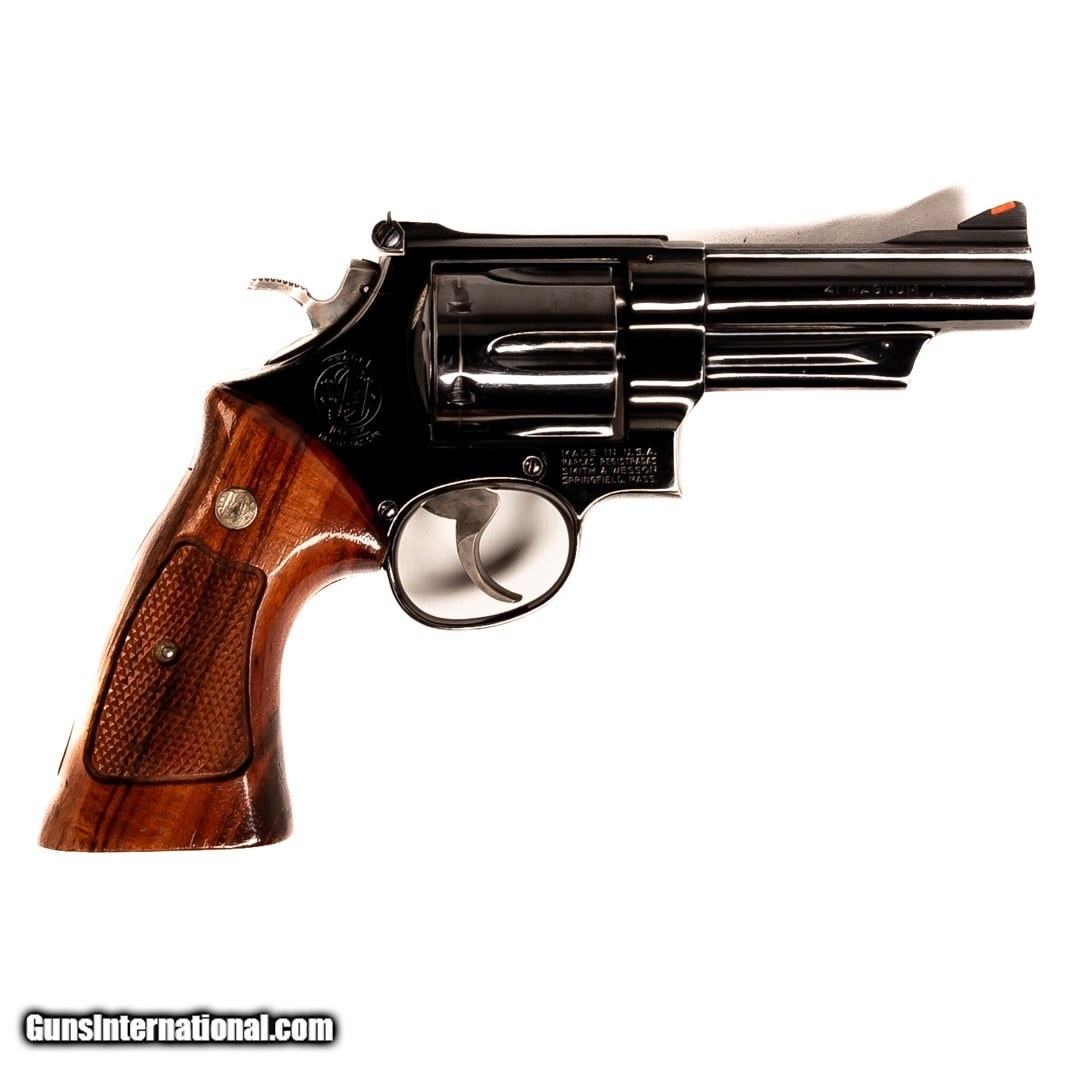 SMITH & WESSON MODEL 57