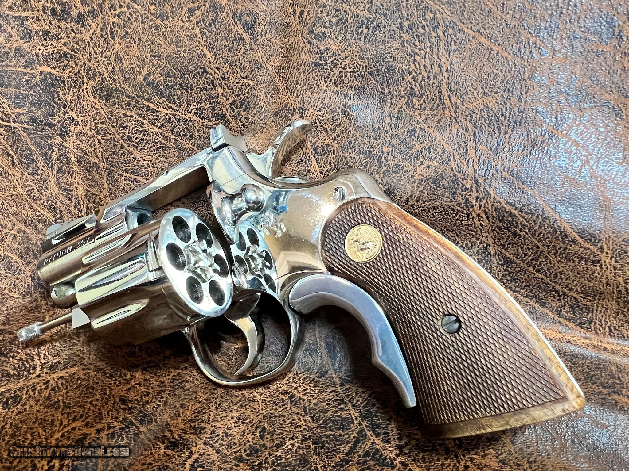 COLT PYTHON 2.5 NICKLE 1966 *RARE*