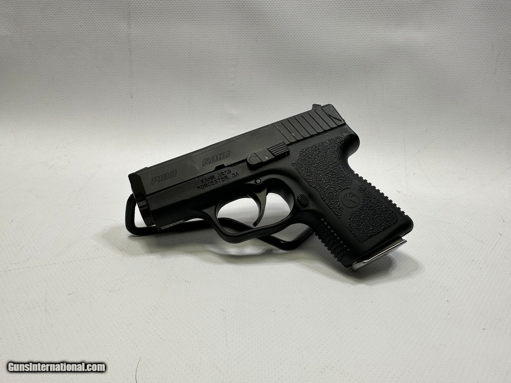KAHR ARMS PM9