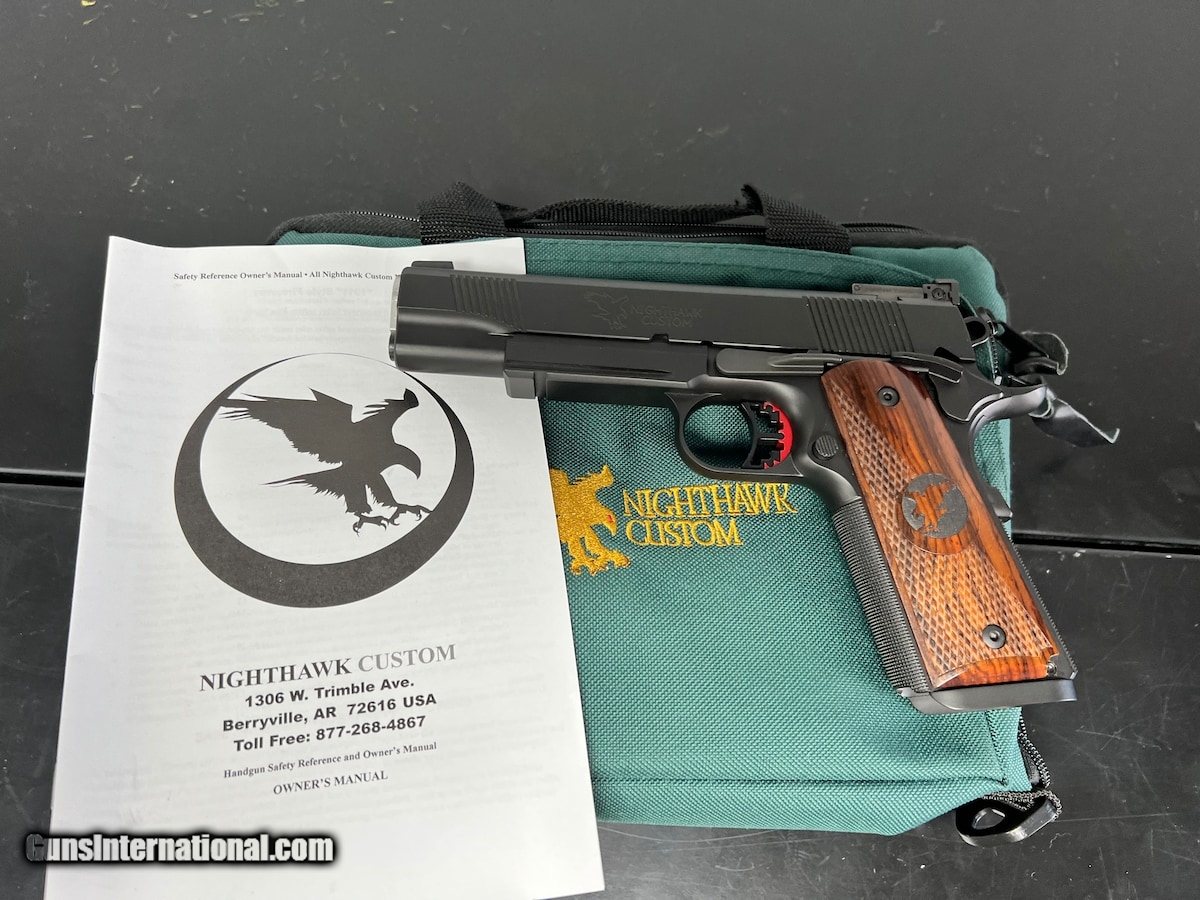 NIGHTHAWK CUSTOM Dominator Government 1911