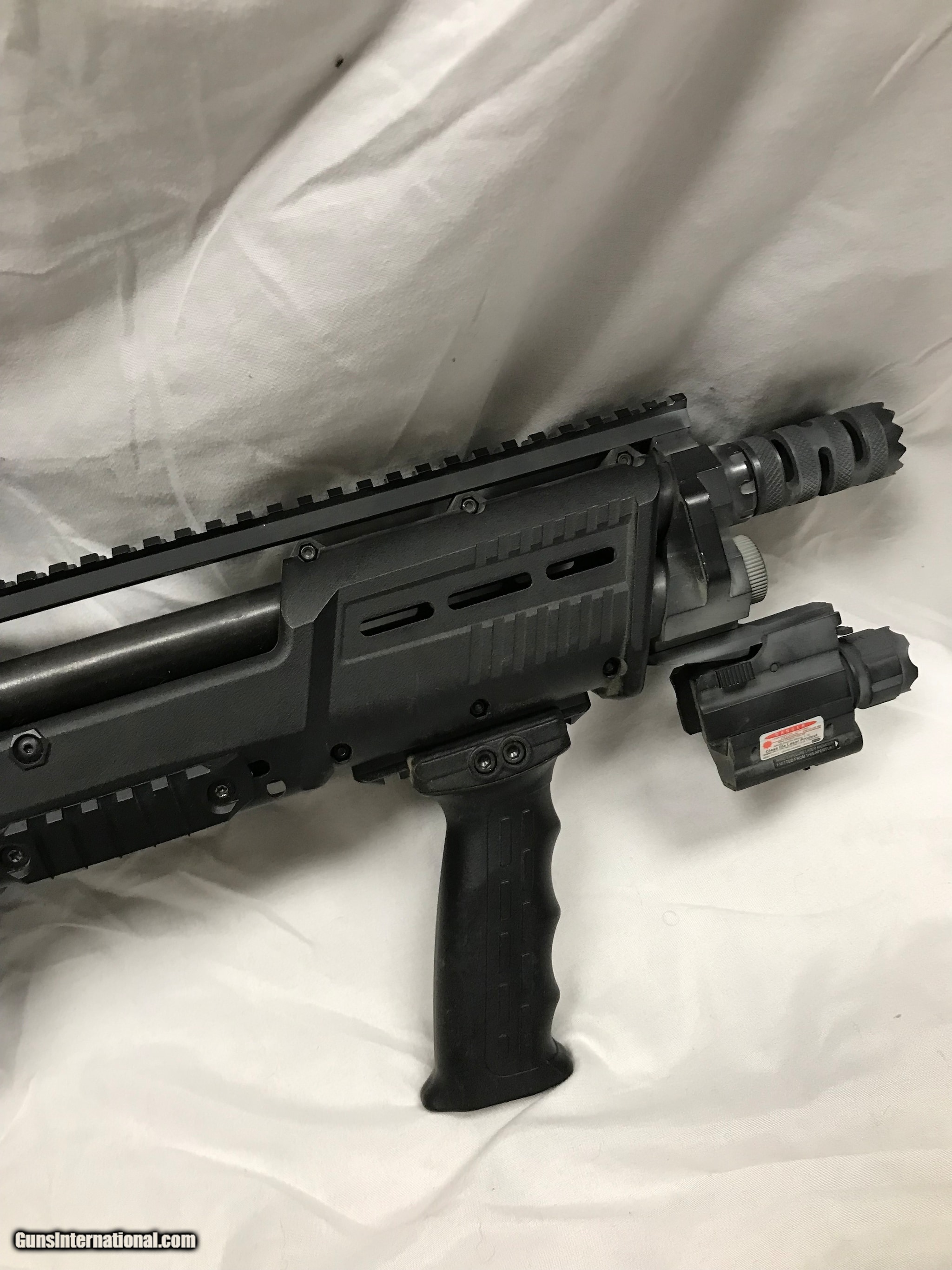 STANDARD MANUFACTURING DP-12 Bullpup w/ Fitted case, Optic and Flashlight