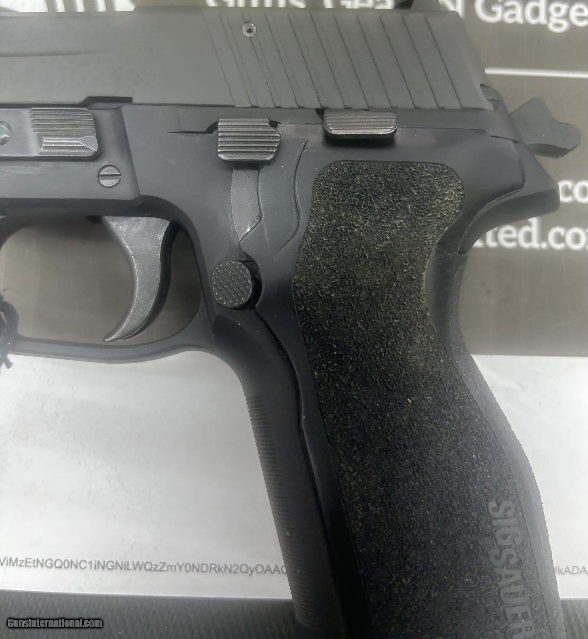 SIG SAUER 226 40 CALIBER