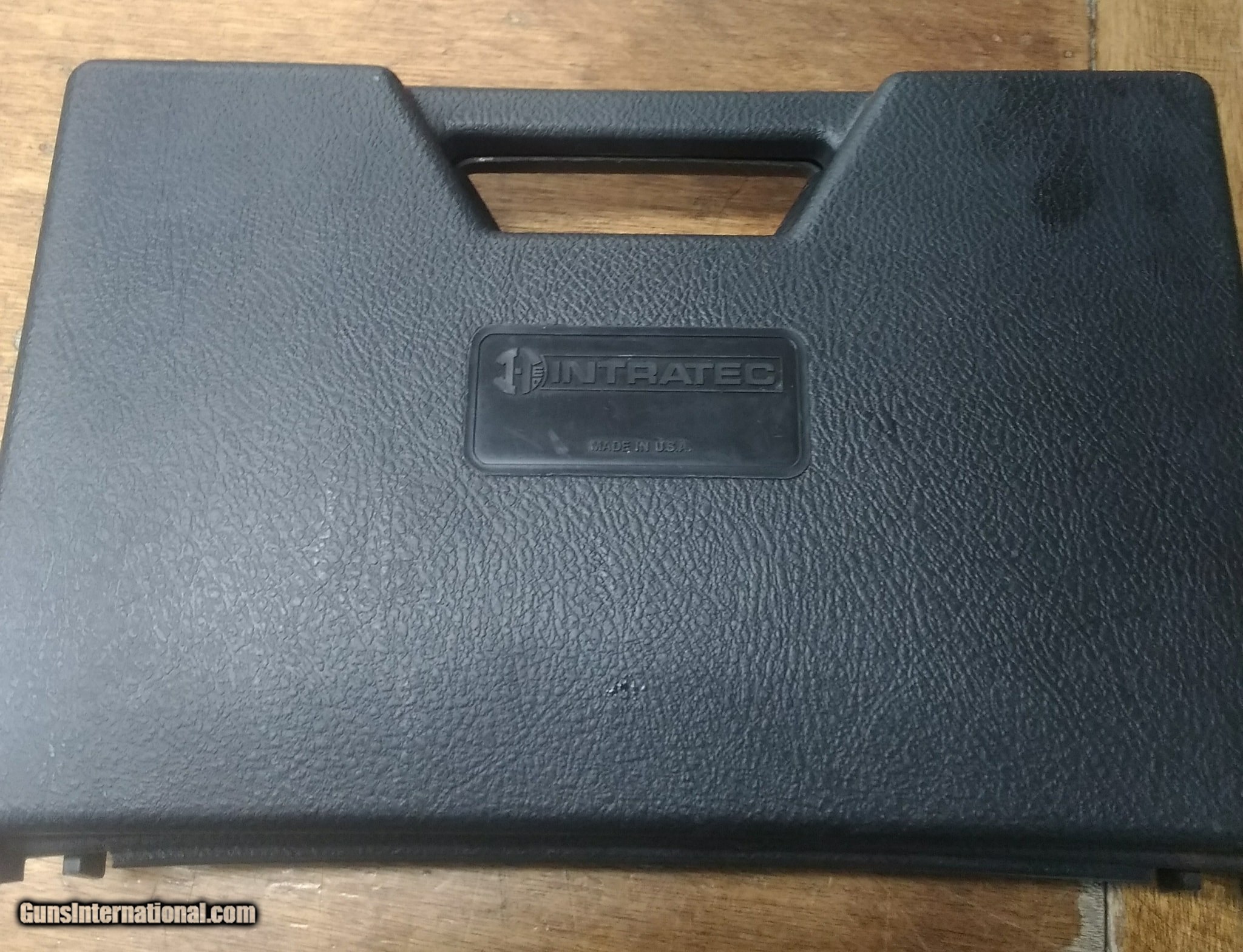 INTRATEC TEC-22 Scorpion