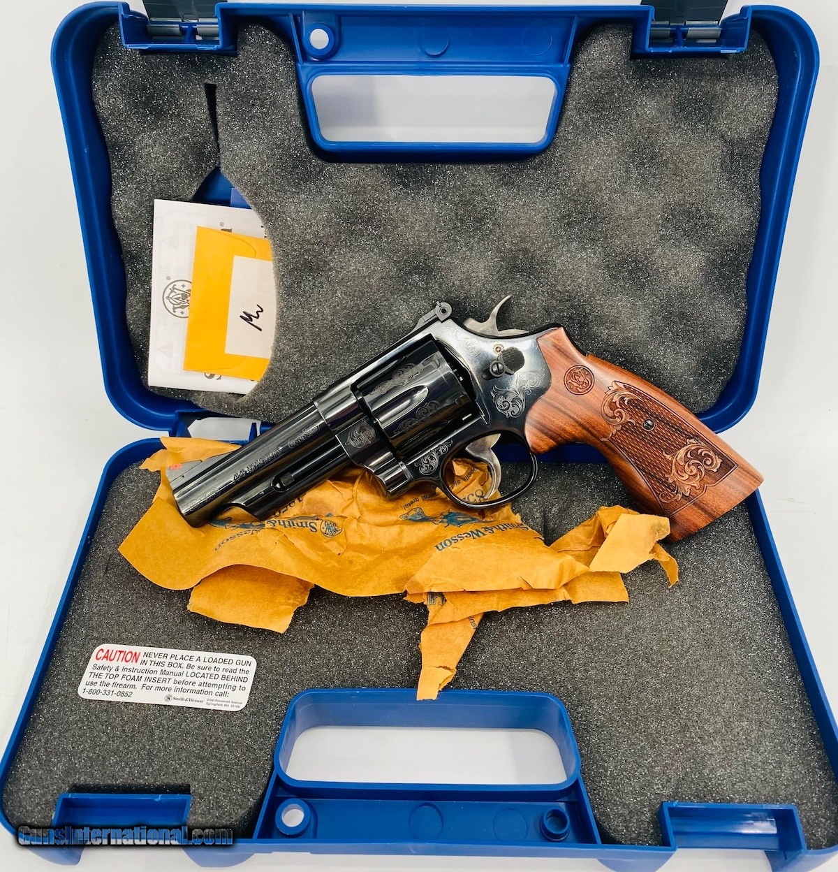 SMITH & WESSON 29-10 FACTORY ENGRAVED .44 MAGNUM