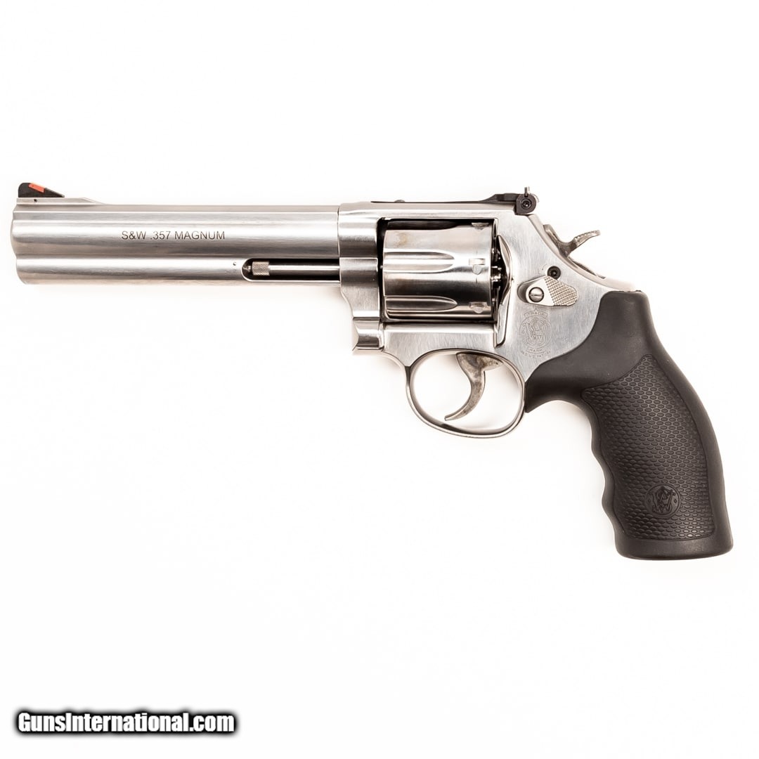 SMITH & WESSON MODEL 686 PLUS