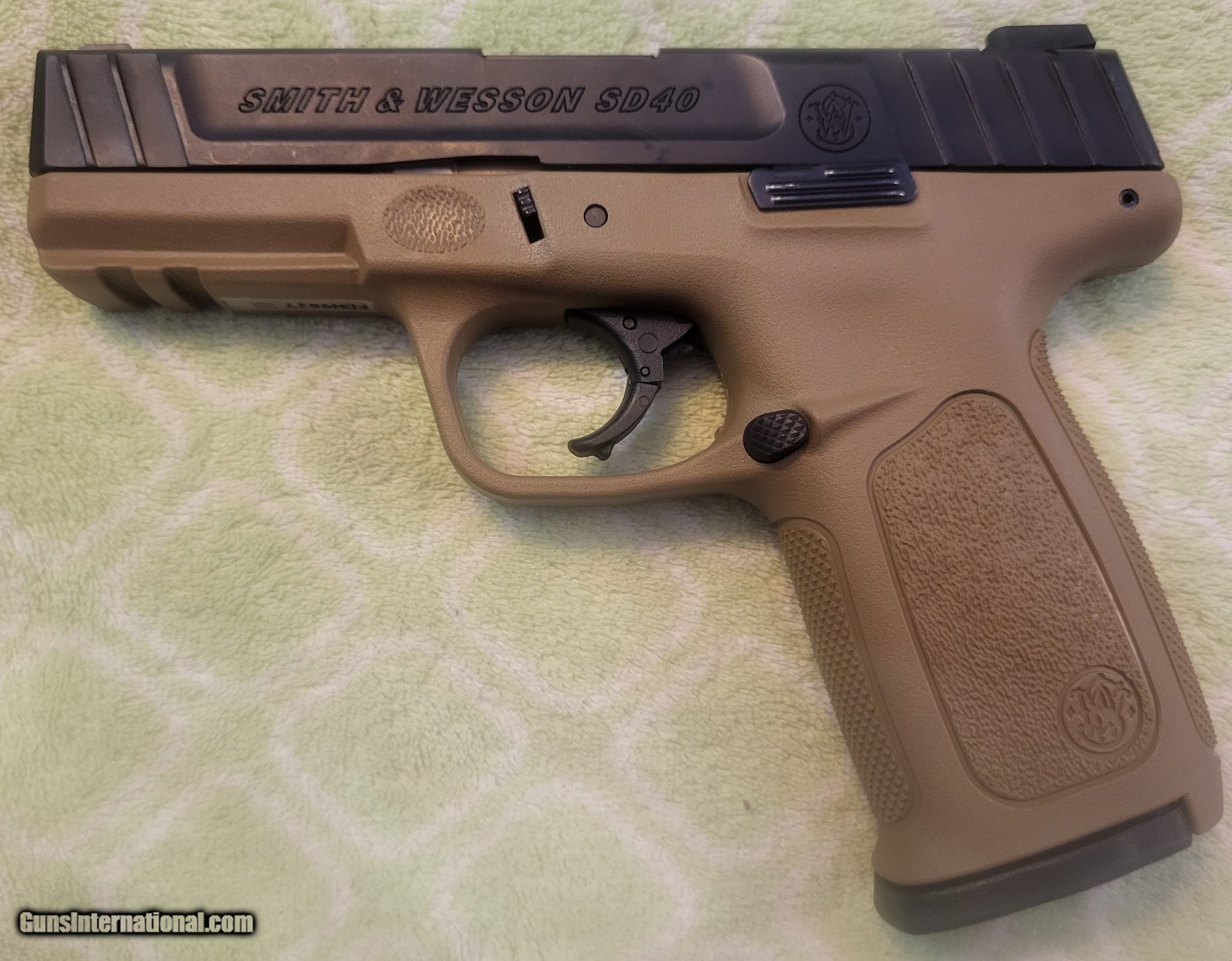 SMITH & WESSON SD 40 .40 S&W