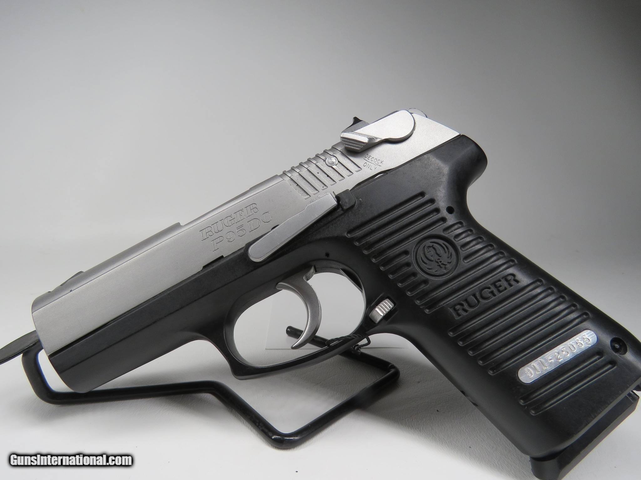 RUGER P95 DC 9MM LUGER (9X19 PARA)