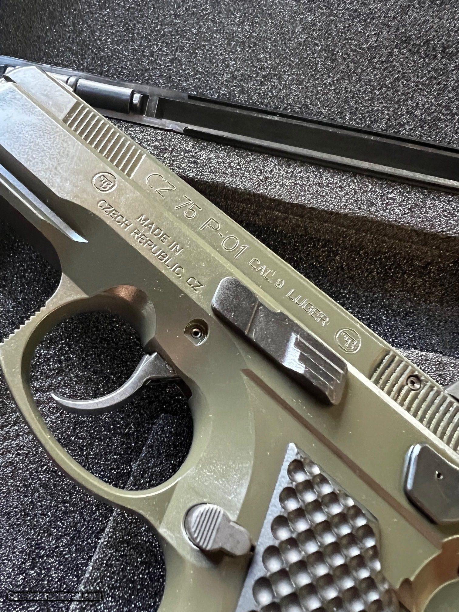 CZ CZ 75 P-01 9MM LUGER (9X19 PARA)